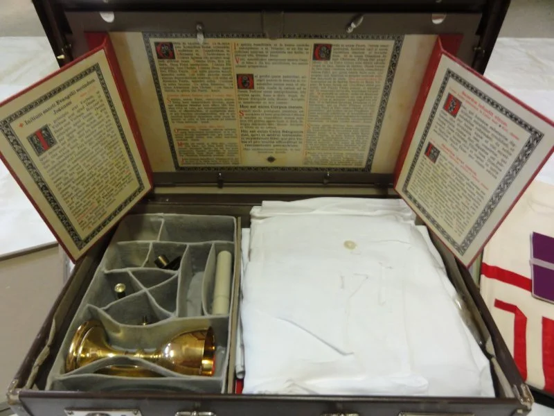 Eucharist Kit Portable