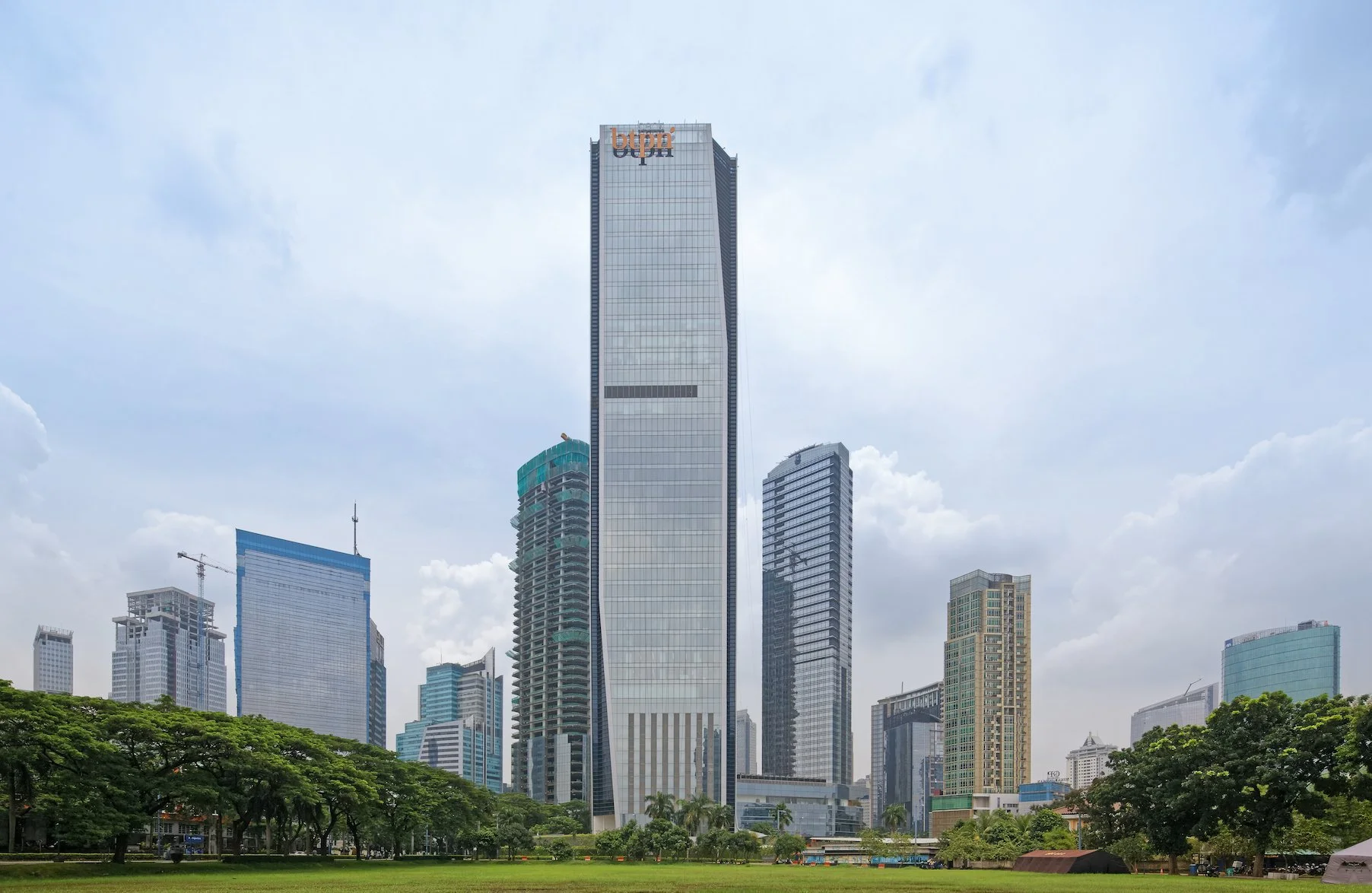 Office — Fernando Gomulya Architectural Photography