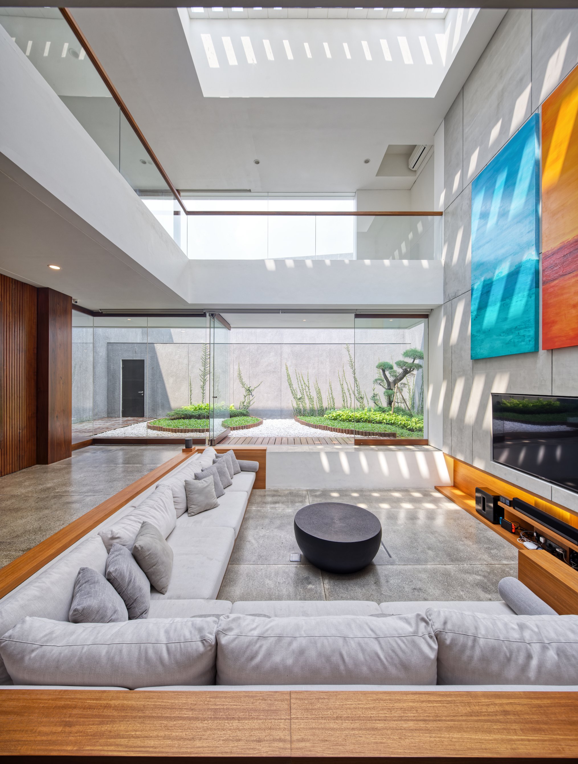 Introvert House, MSSM Associates — Fernando Gomulya Architectural ...