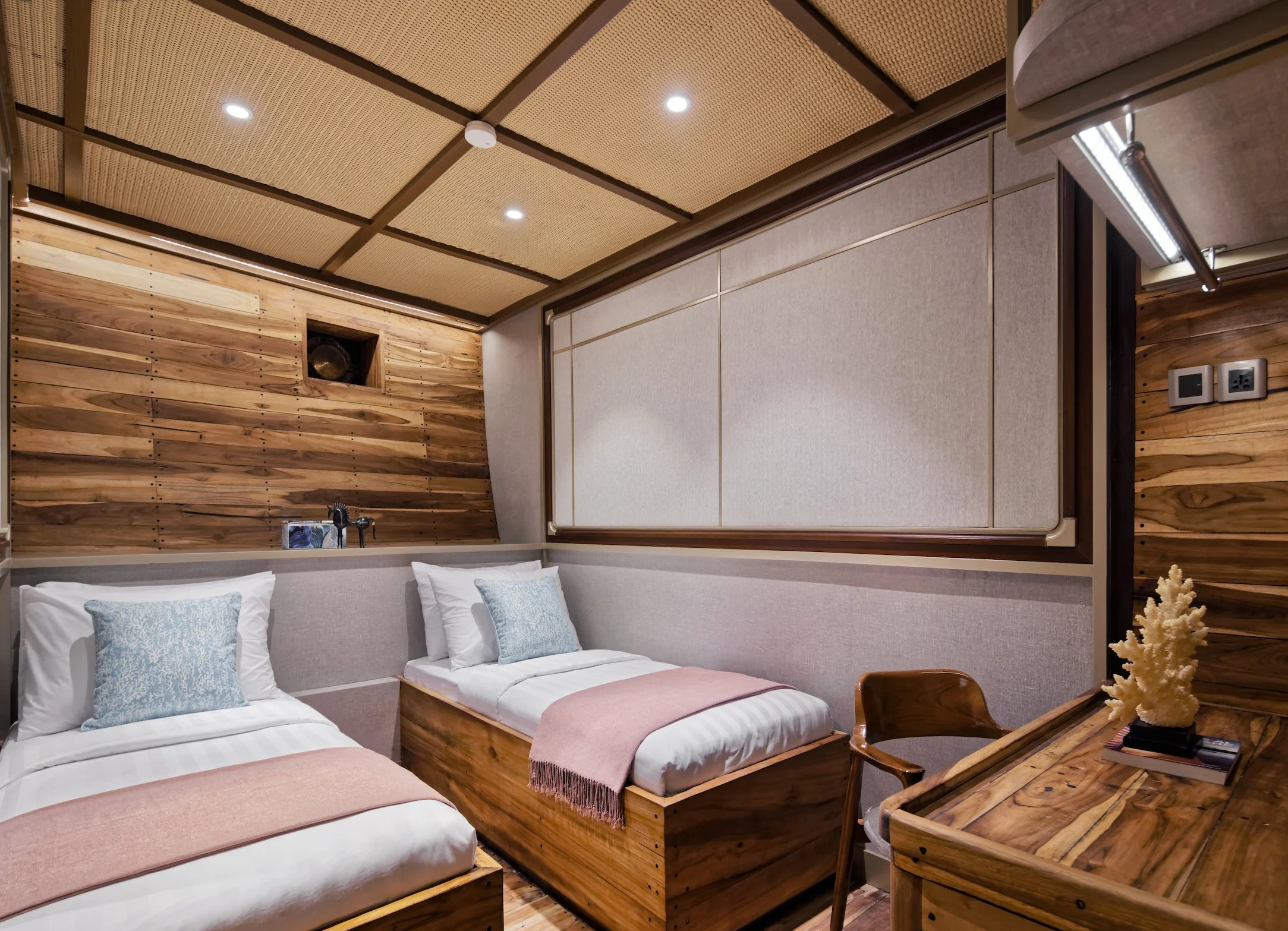 Mutiara Phinisi, OID Interior Studio — Fernando Gomulya Architectural ...