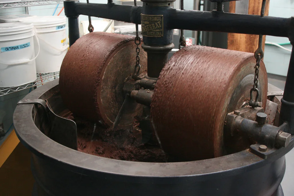 From Cacao Pods to Delicious Chocolate Bars, Réunion Island. — Andréas ...