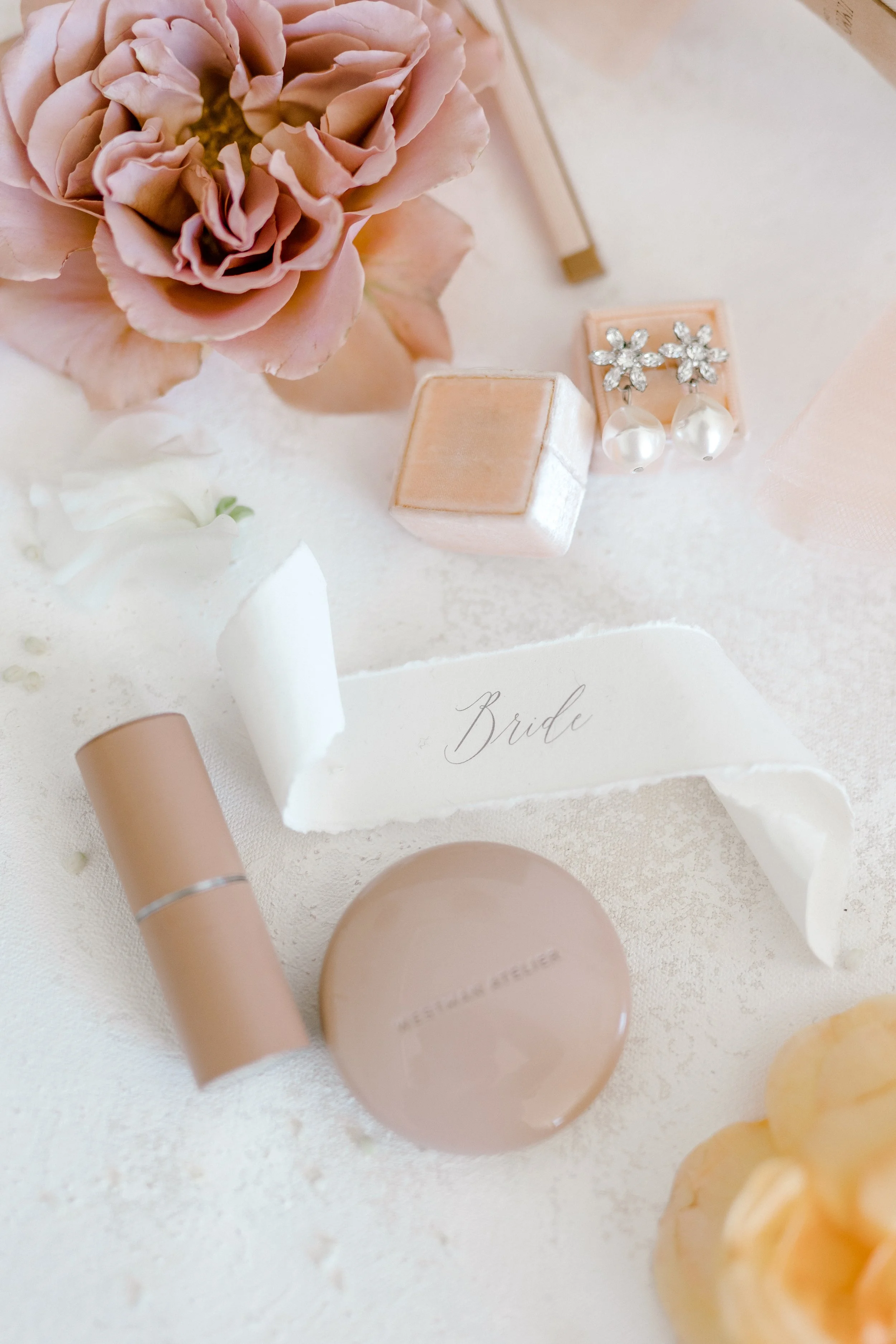 New York Wedding Editorial :: Featuring Fleurish Events — Pink ...