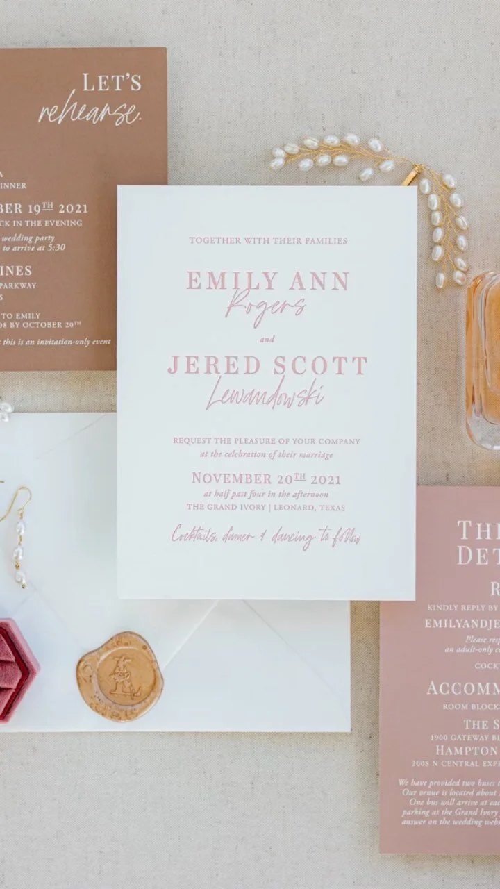 Pink Champagne Designs: Wedding, Event and Brand Design