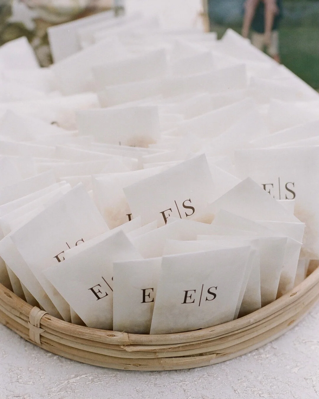 Pink Champagne Designs: Wedding, Event and Brand Design