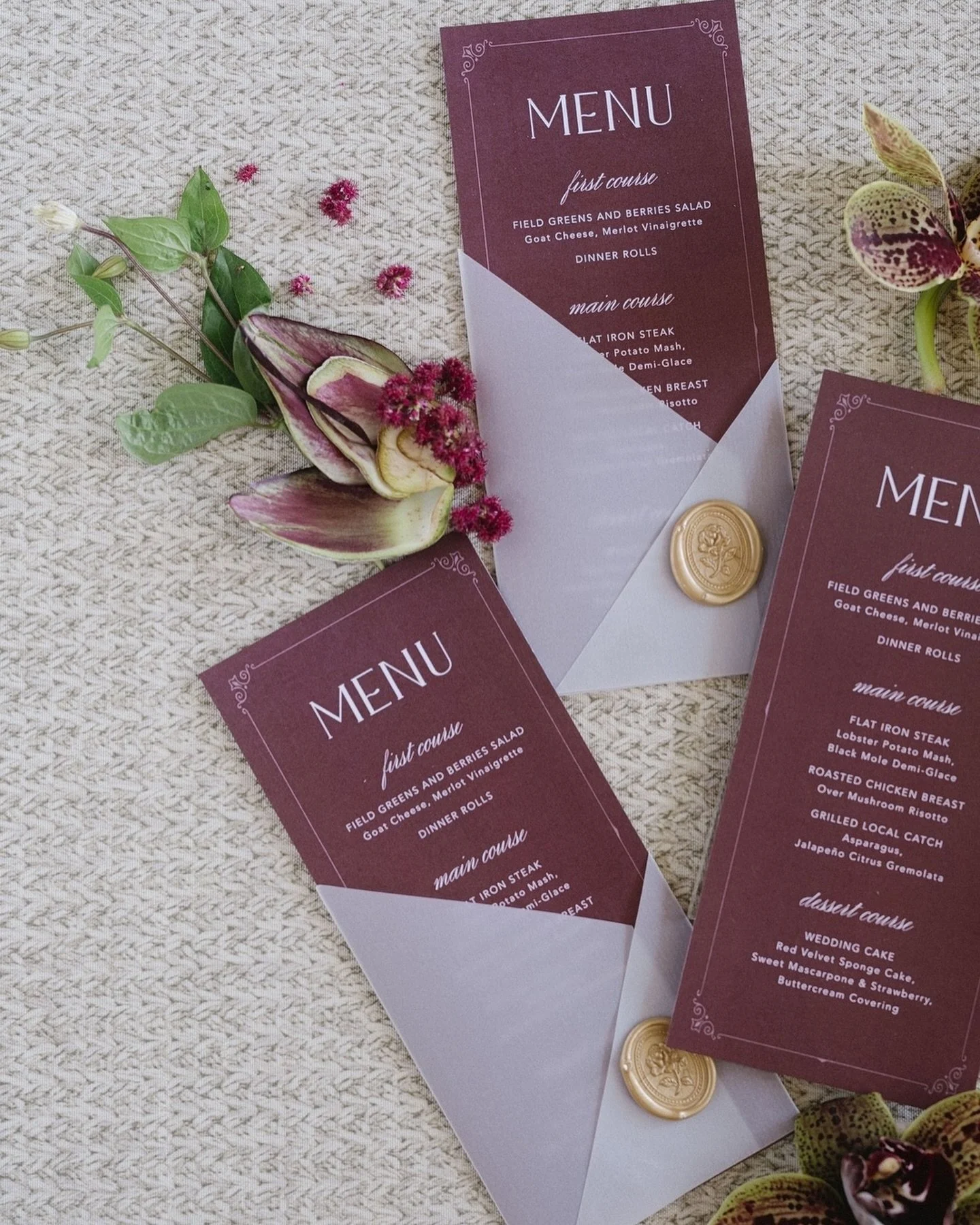 Pink Champagne Designs: Wedding, Event and Brand Design