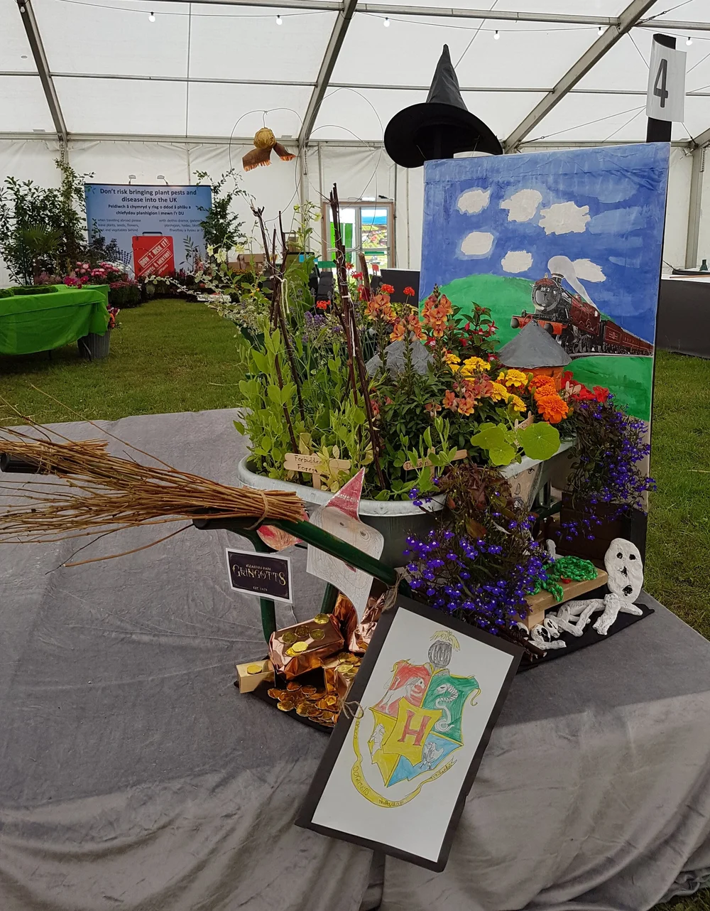 Wheelbarrow Competition — Newbridge-on-Wye Church in Wales School