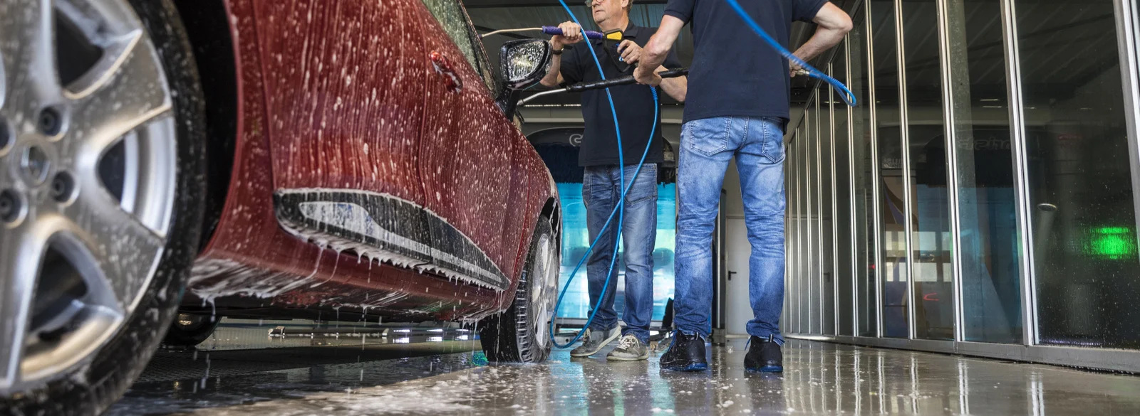 Wasstraat — Autowas Elburg