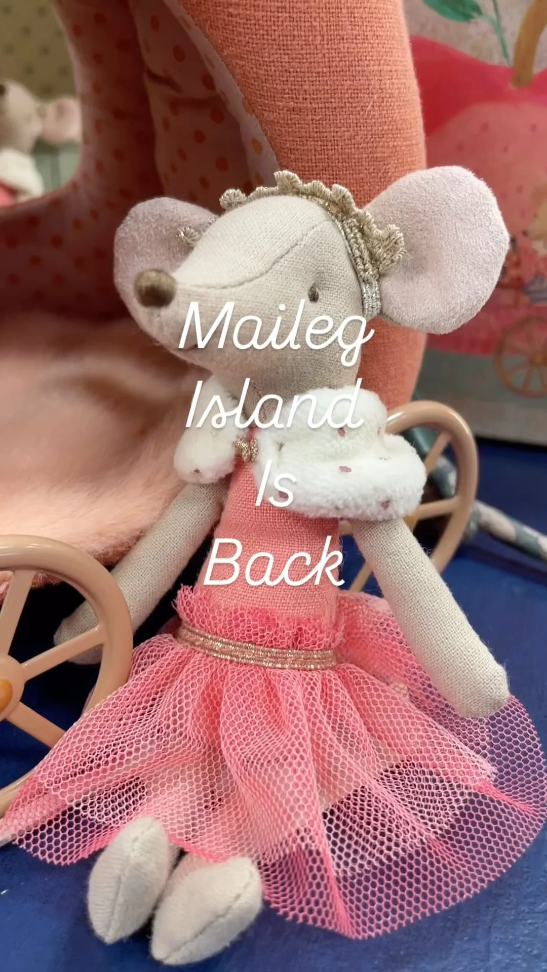 Indigo Custom Framing & Artisan Market