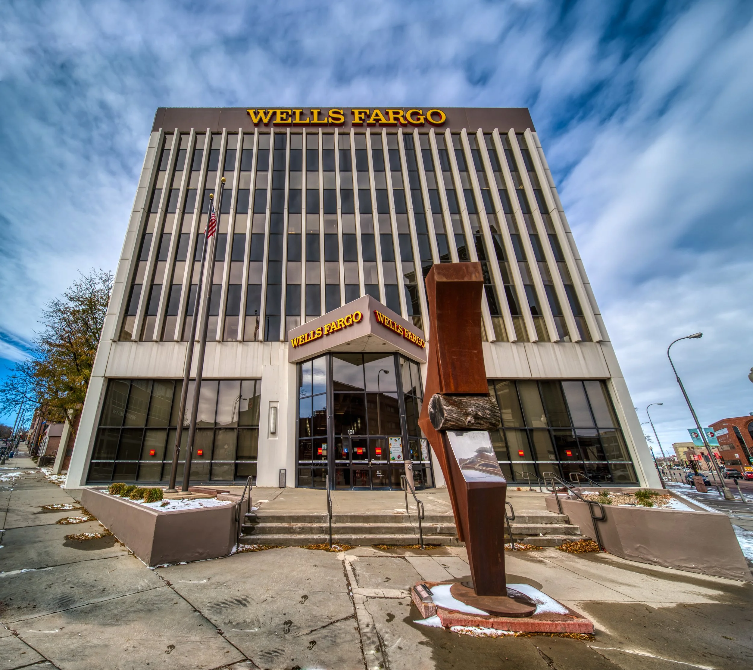 Sioux Falls, SD RH Johnson Plaza I Office Space for Lease — CENTURY 21 ...