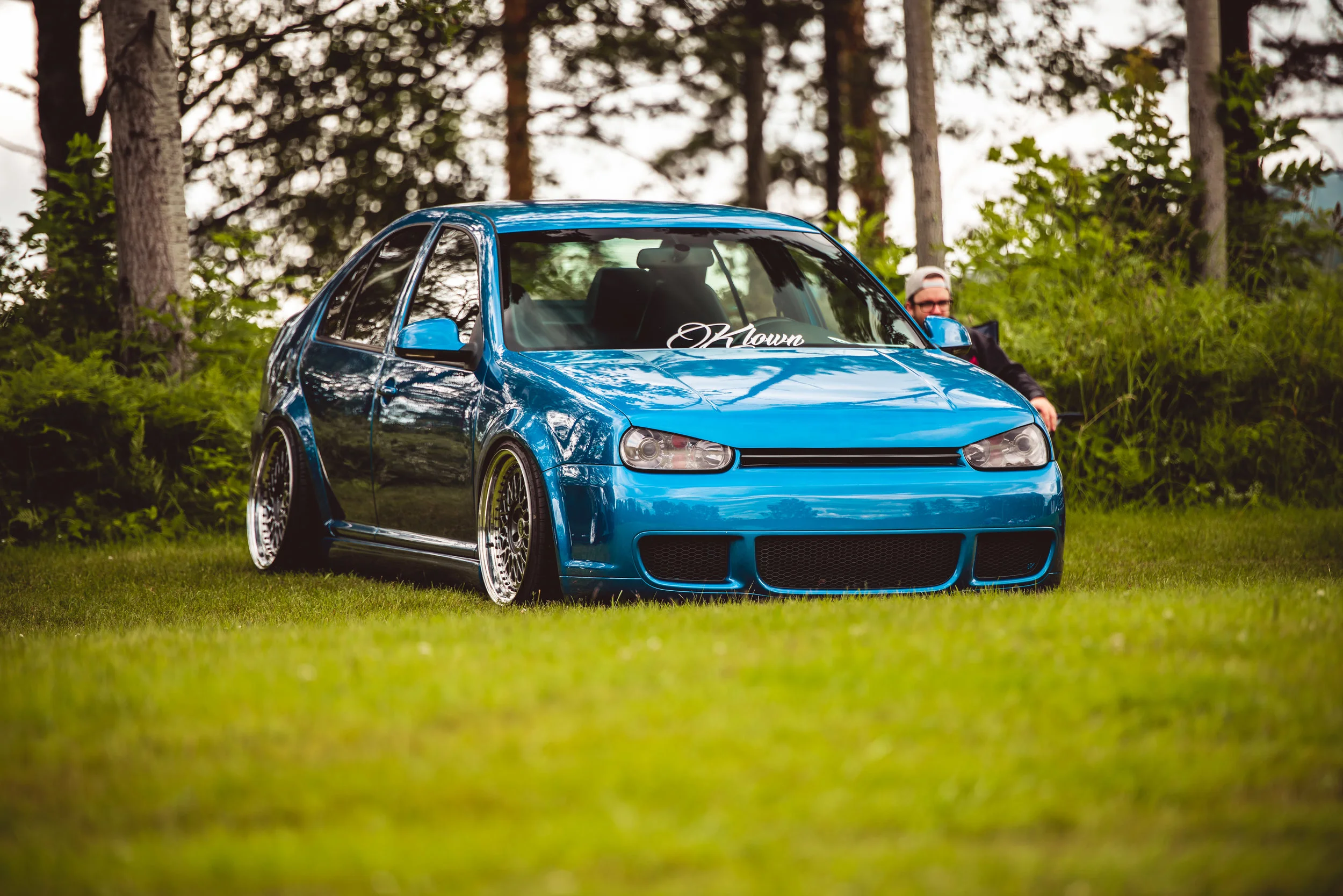 Lowfield — Thomas Dahl Tveter Photography