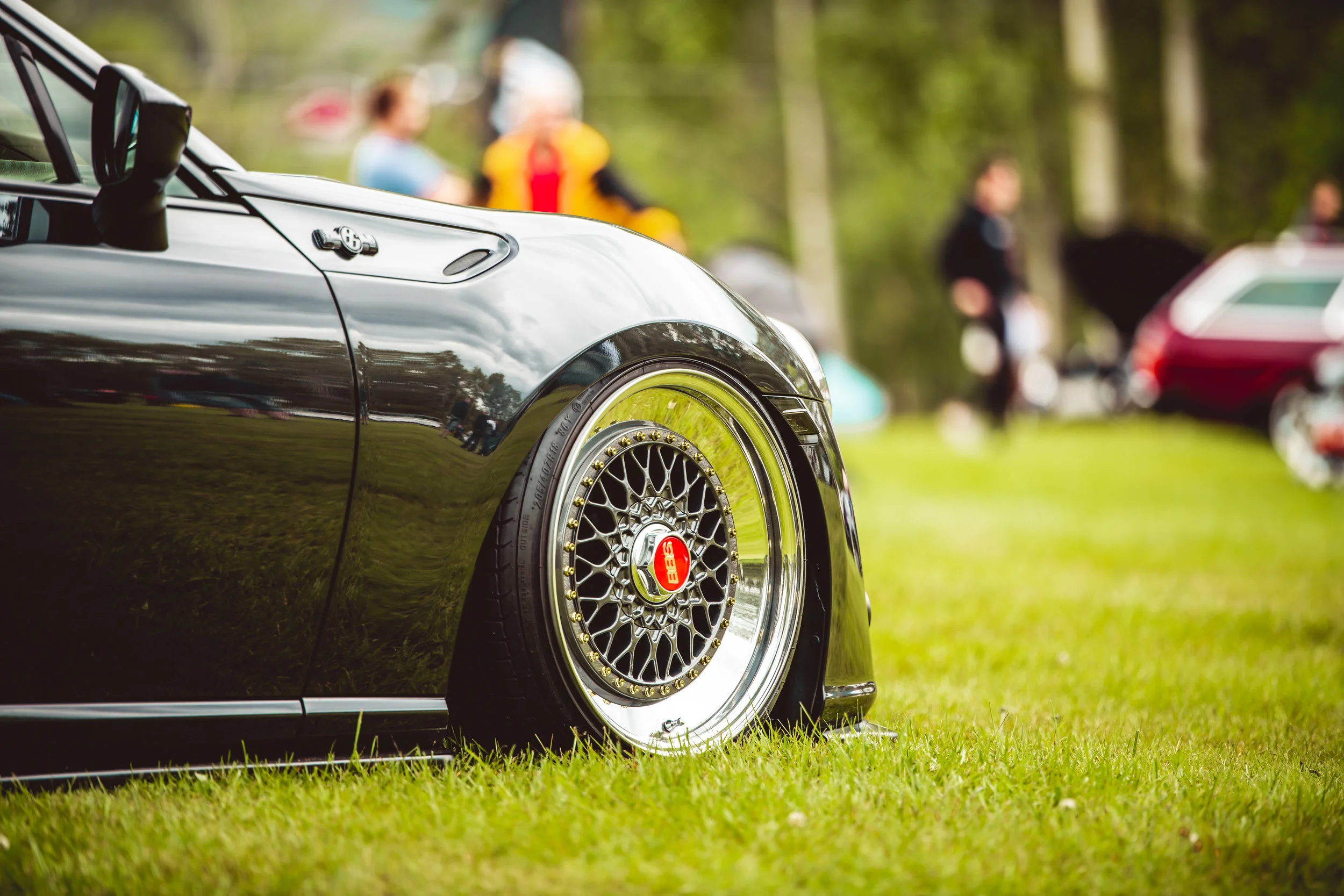 Lowfield — Thomas Dahl Tveter Photography