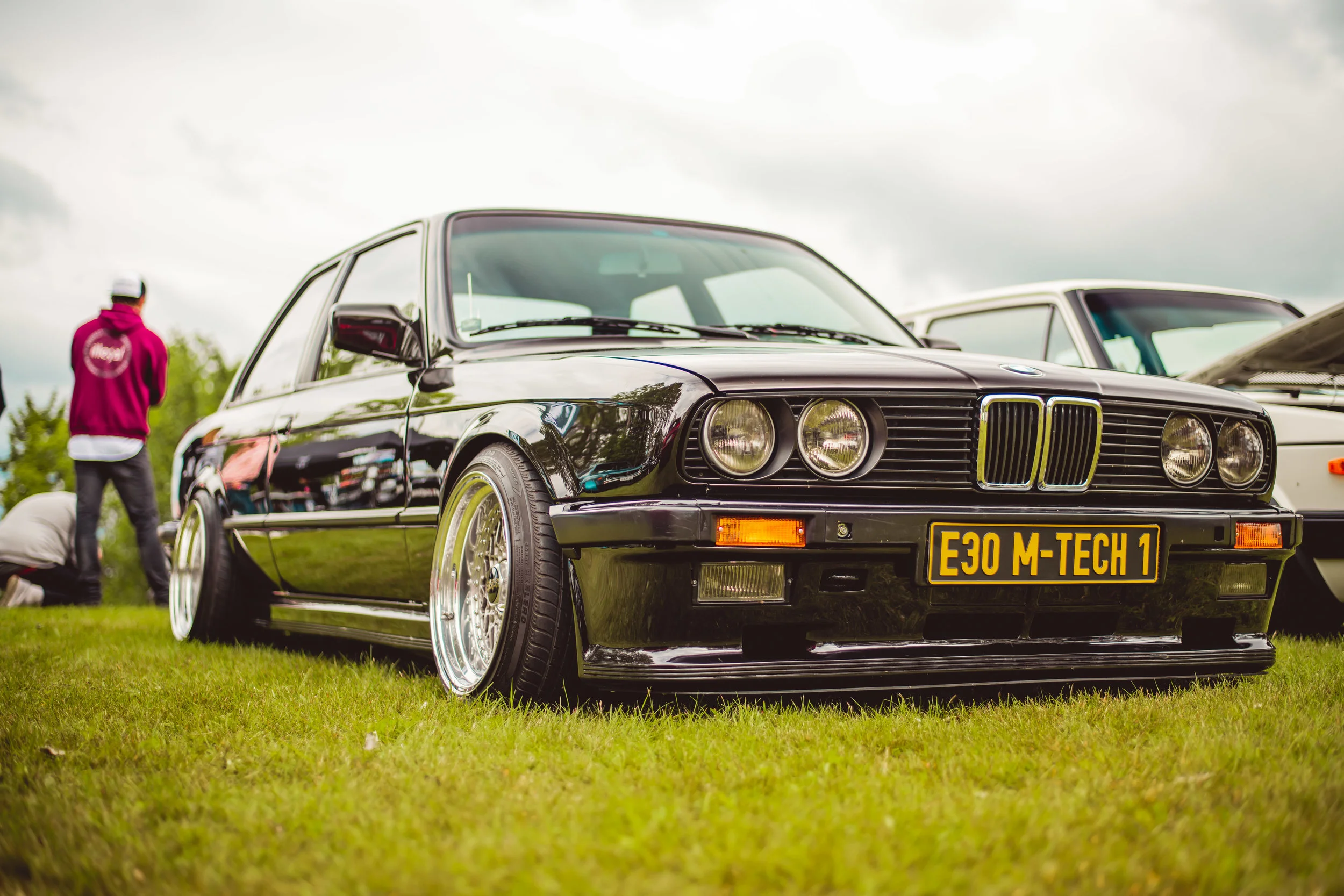 Lowfield — Thomas Dahl Tveter Photography