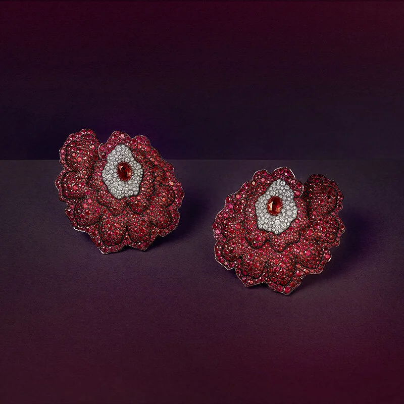 ENCHANTED GARDEN - Titanium Ruby Flower Earrings — Vanleles