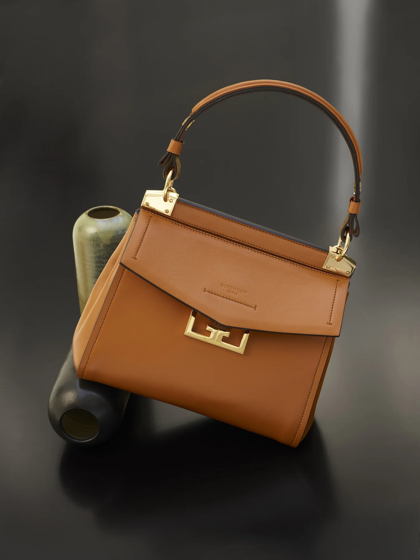 Givenchy Presents The Mystic Handbag: A Statement Inspired By Haute ...