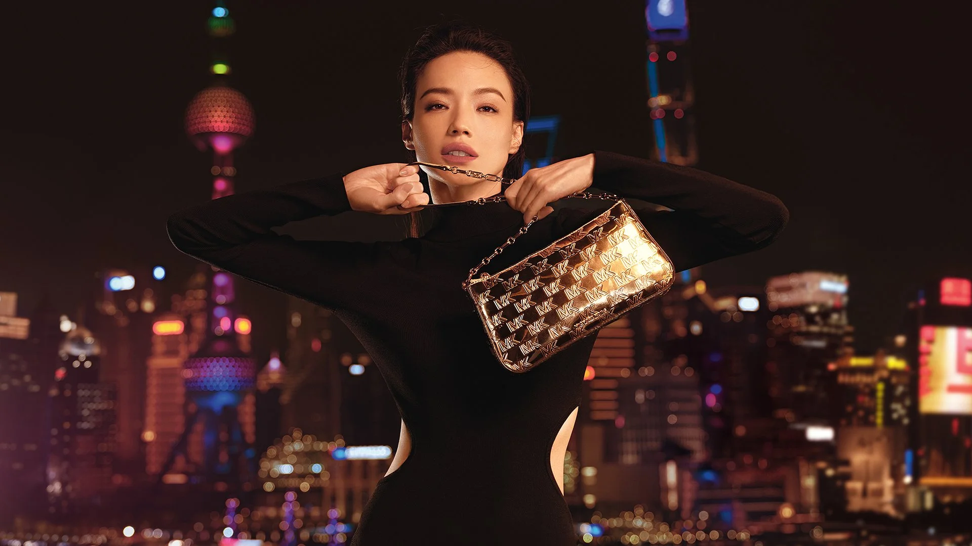 C’est Une Fête! Introducing The New Holiday 2023 Michael Michael Kors ...