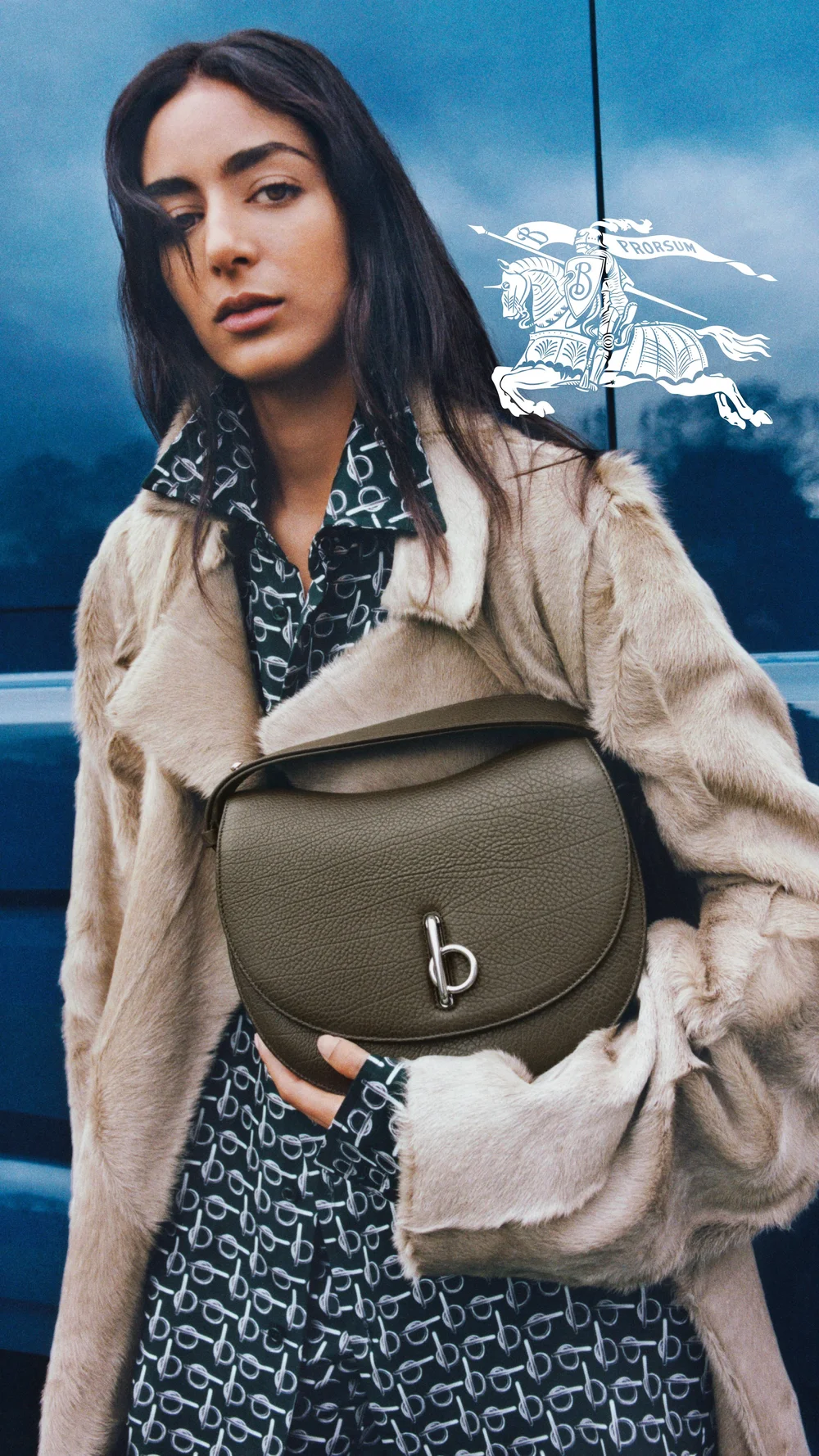 Burberry Celebrates The Rocking Horse Bag In A New Campaign — SSI Life