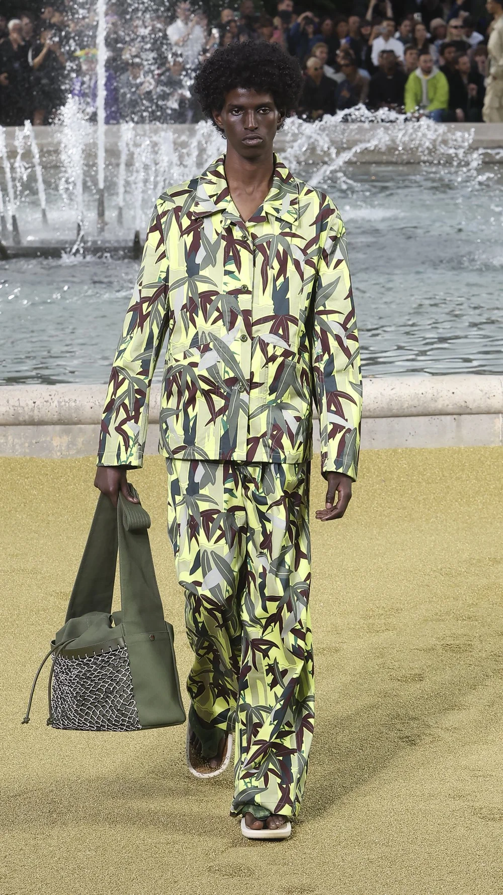 KENZO: Spring-Summer 2025 Women's & Men's Collection — SSI Life
