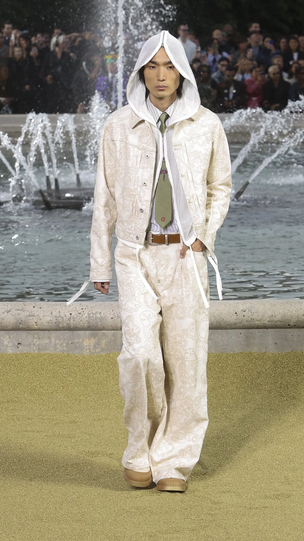 KENZO: Spring-Summer 2025 Women's & Men's Collection — SSI Life