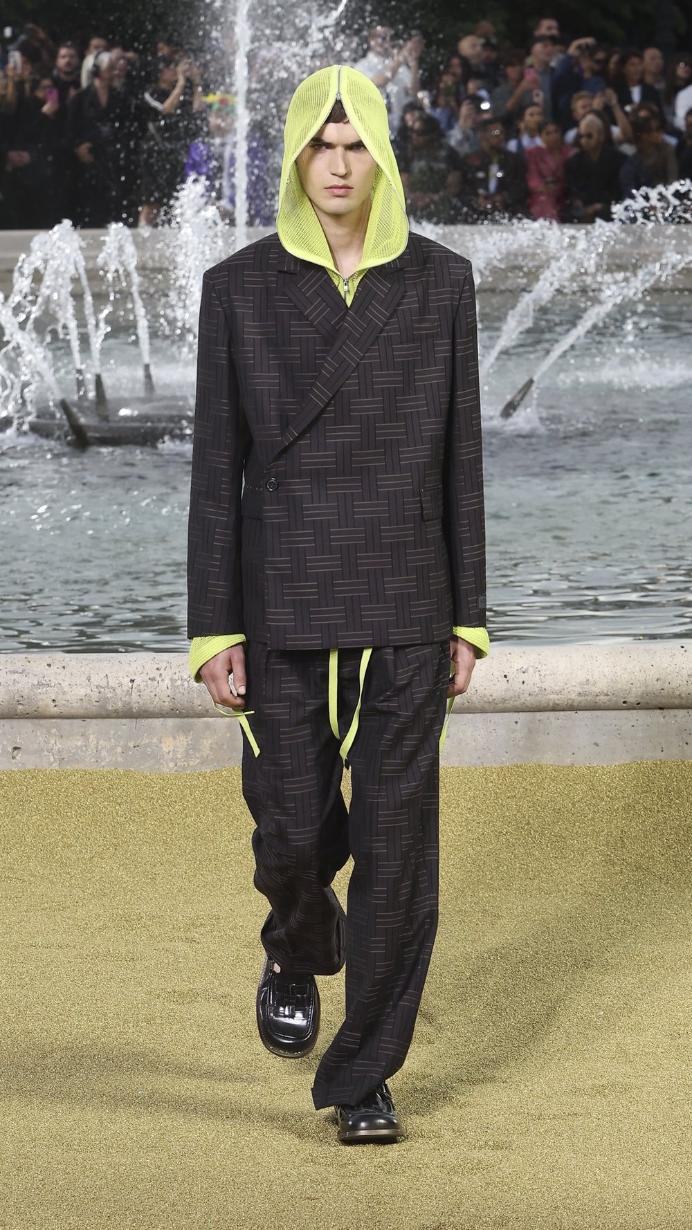 KENZO: Spring-Summer 2025 Women's & Men's Collection — SSI Life