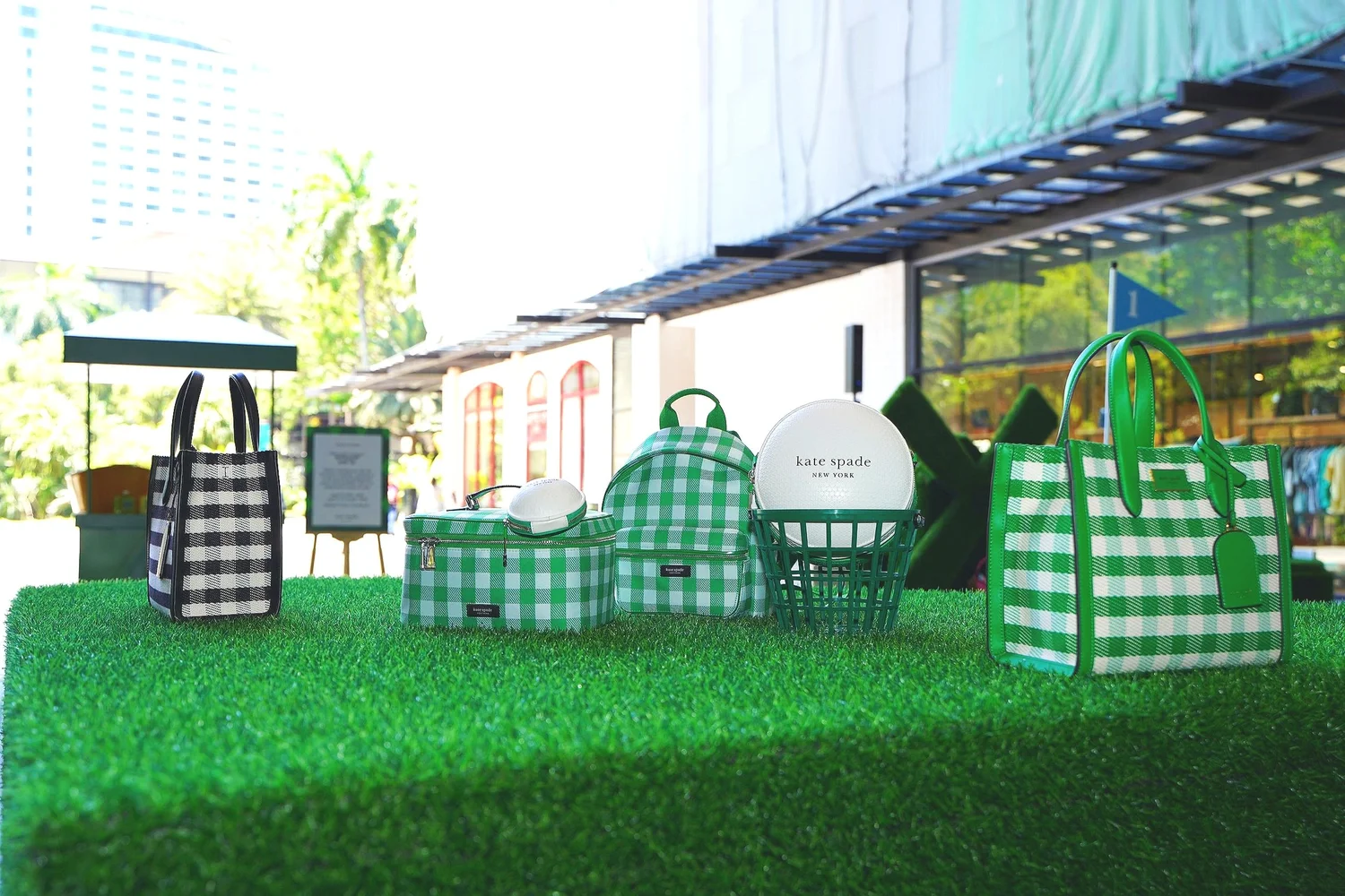Kate Spade New York Announces Opening Of Experiential Golf-Themed Pop ...