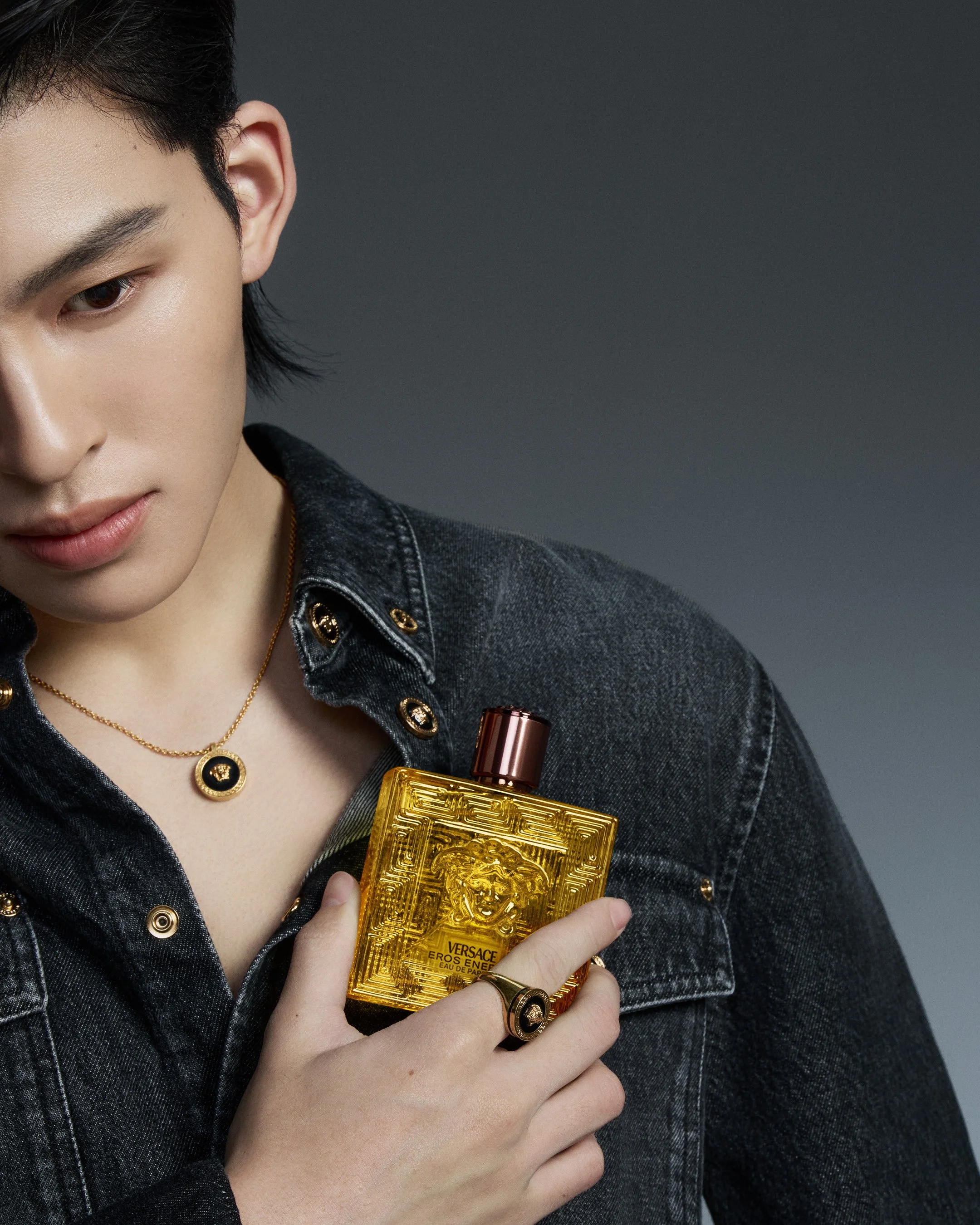 Pond Naravit As Versace SEA Fragrance Brand Ambassador — SSI Life