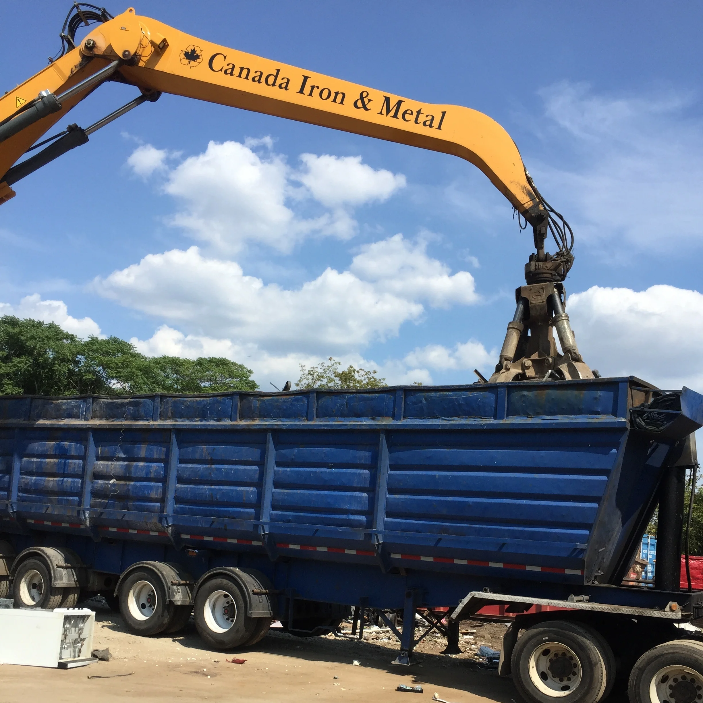 Scrap Metal Yard In Toronto Metal Recycling Canada Iron Metal scrap-metal-yard-in-toronto-metal-recycling-canada-iron-metal