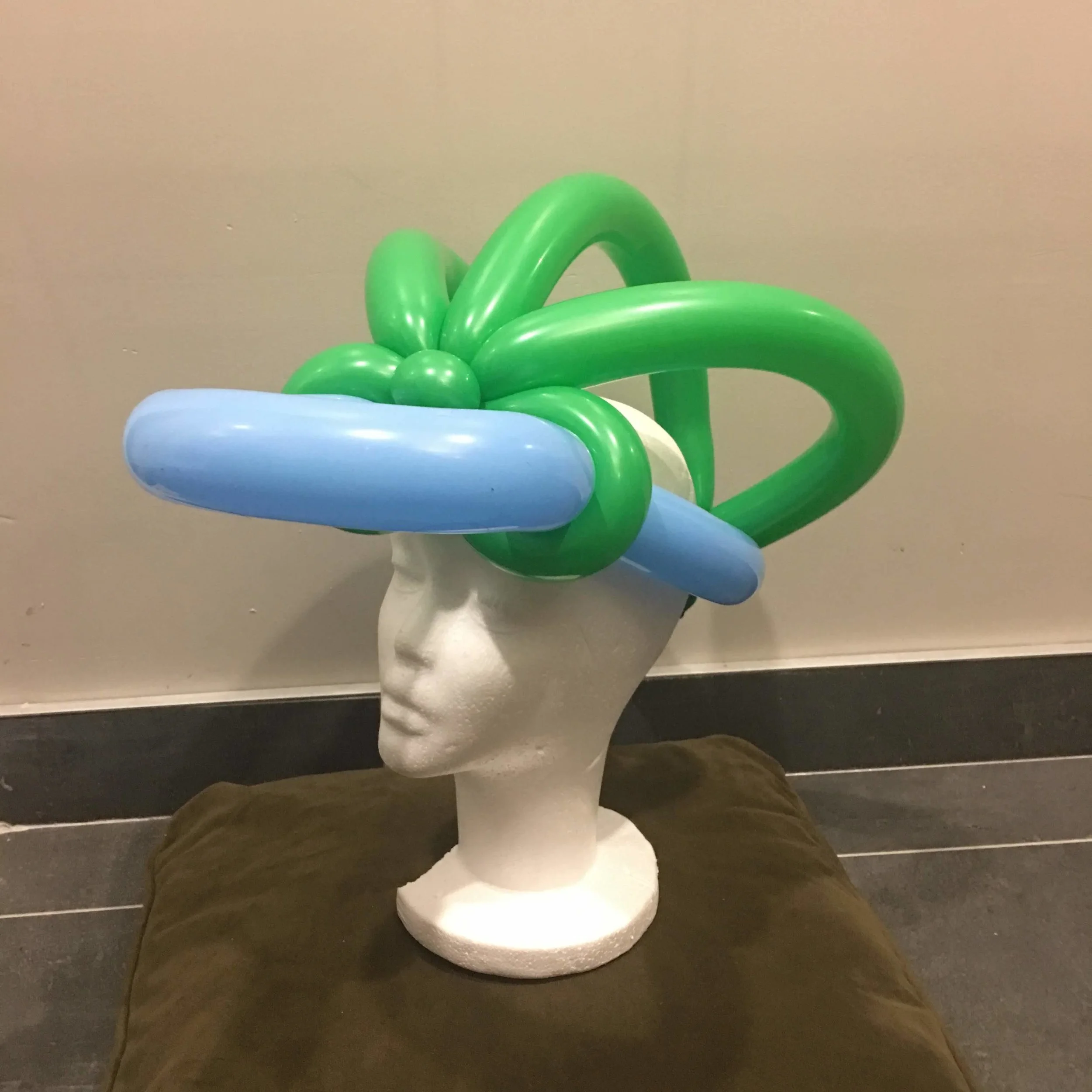 How To Make Balloon Hats