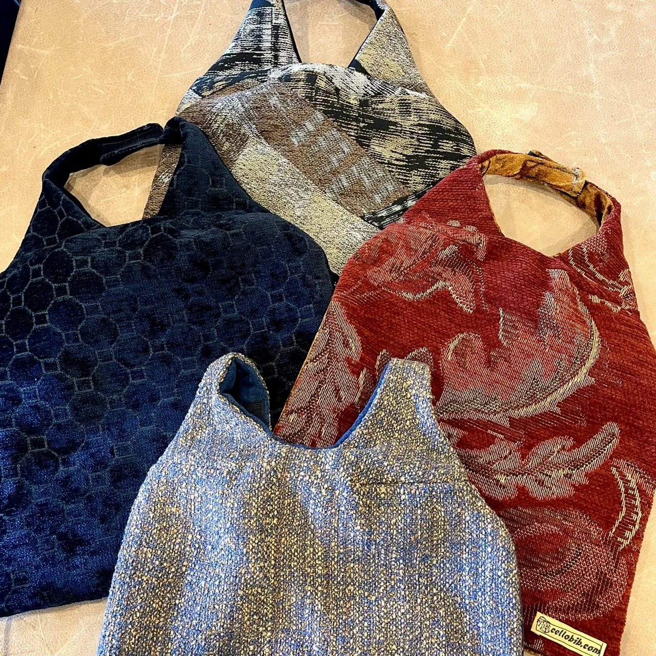 Bass Clef Bibs — Terra Nova Violins