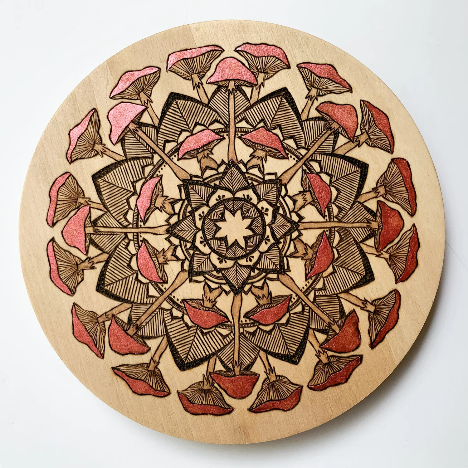 Learn to wood burn and draw radial symmetry patterns! — fine line pyro