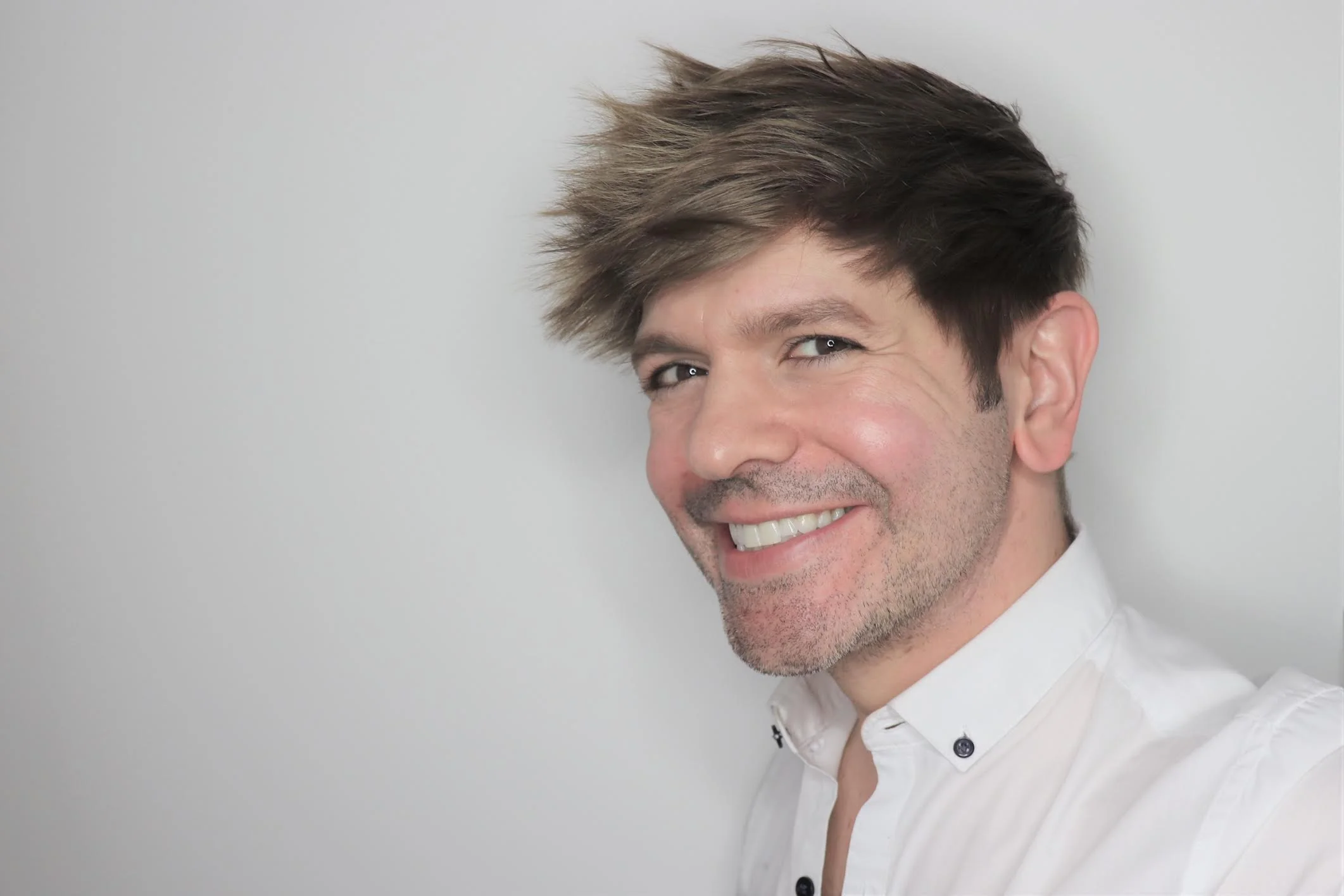 About Robert Amodeo — Robert Amodeo