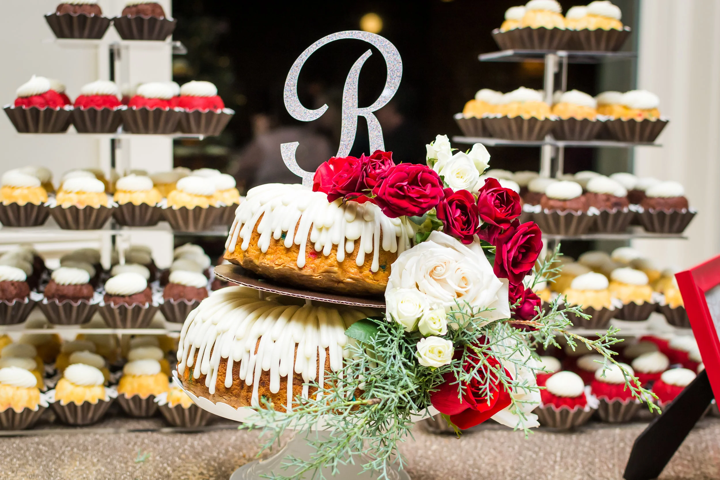 Stephanie + Matthew’s Christmas Wedding at Drees Pavilion — Poeme