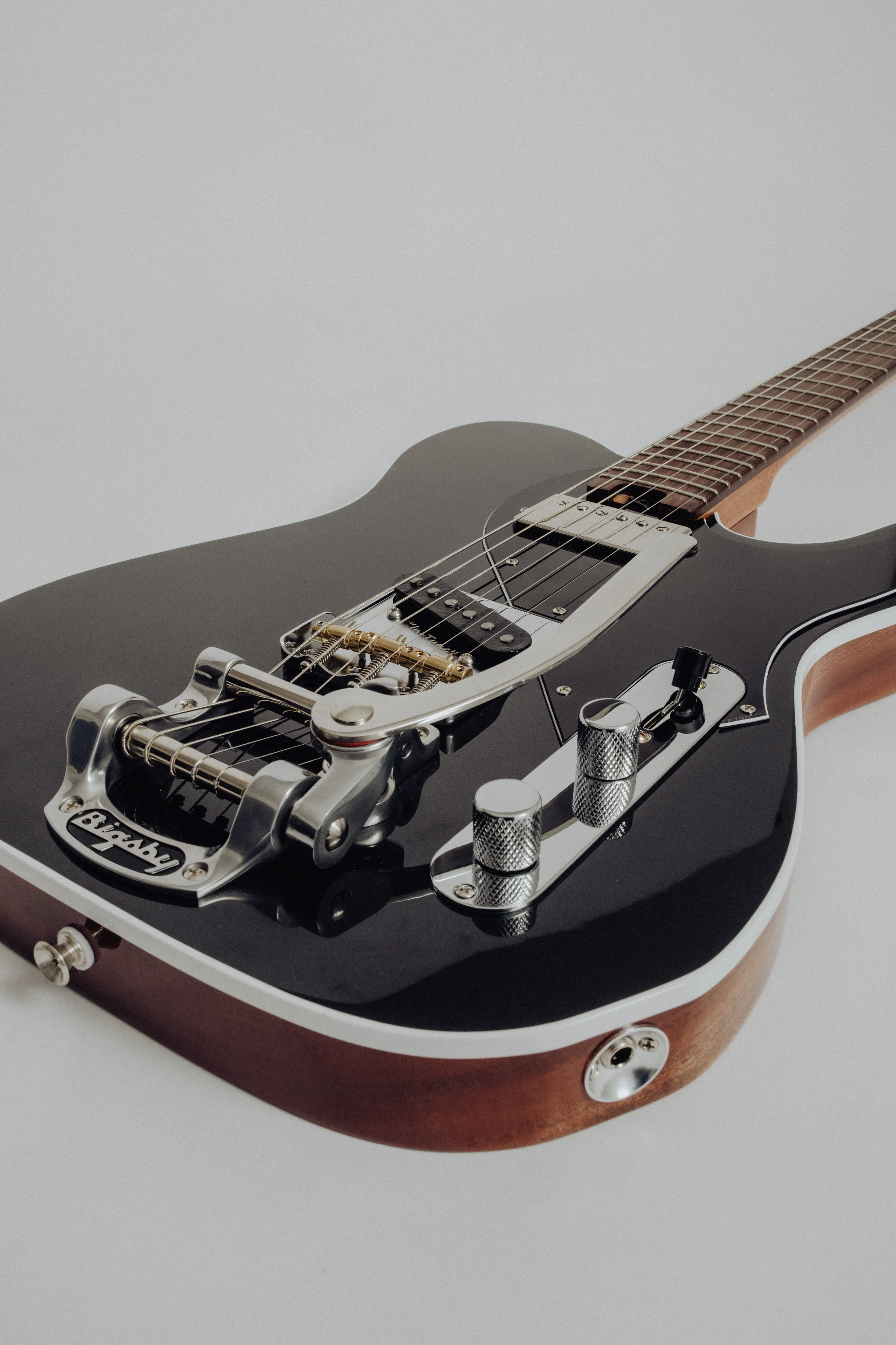 The Astral — Kithara Guitars