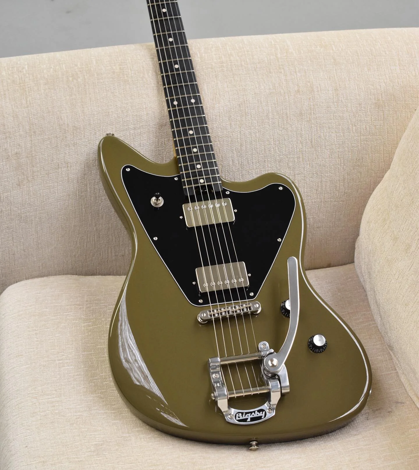 Handmade Electric Guitars UK | Hand Built Guitars | Kithara Guitars ...