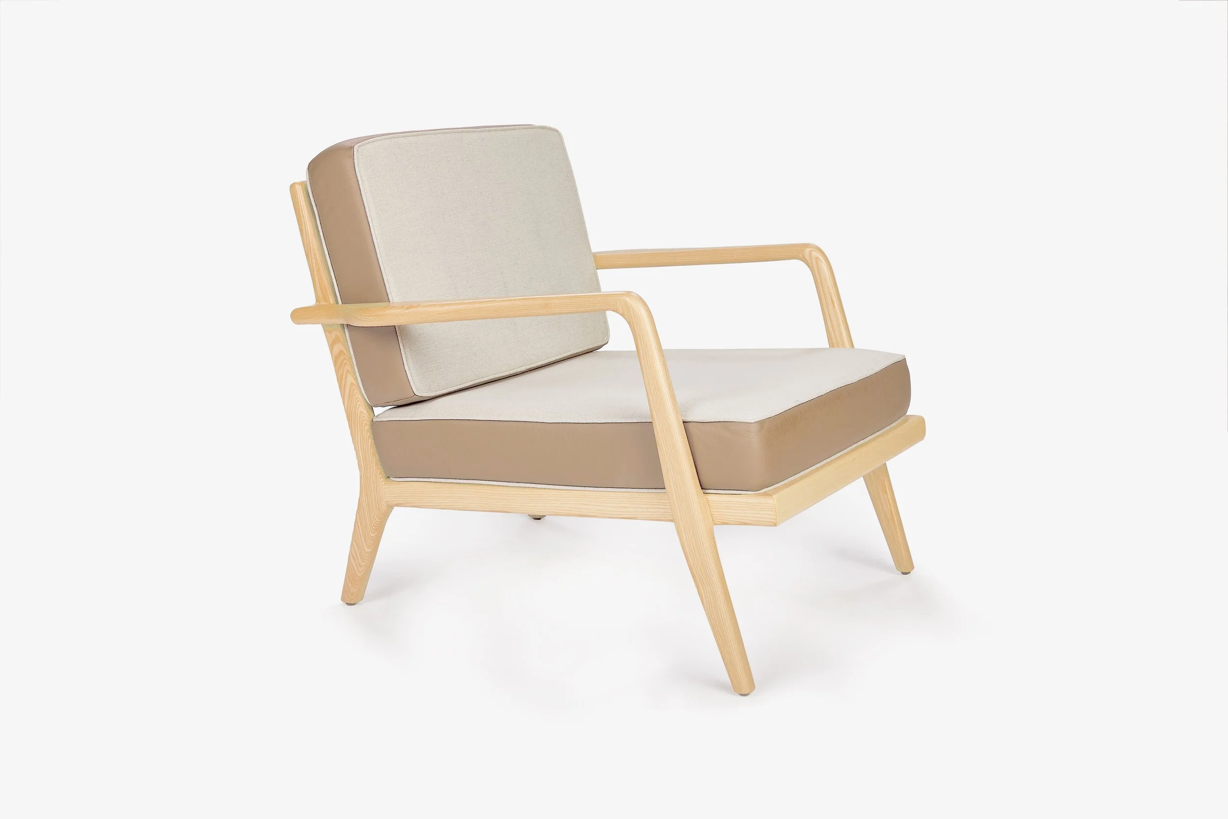 Woven Rush-Backed Dining Chairs - DCA 450 + DCA 650 — Smilow Design