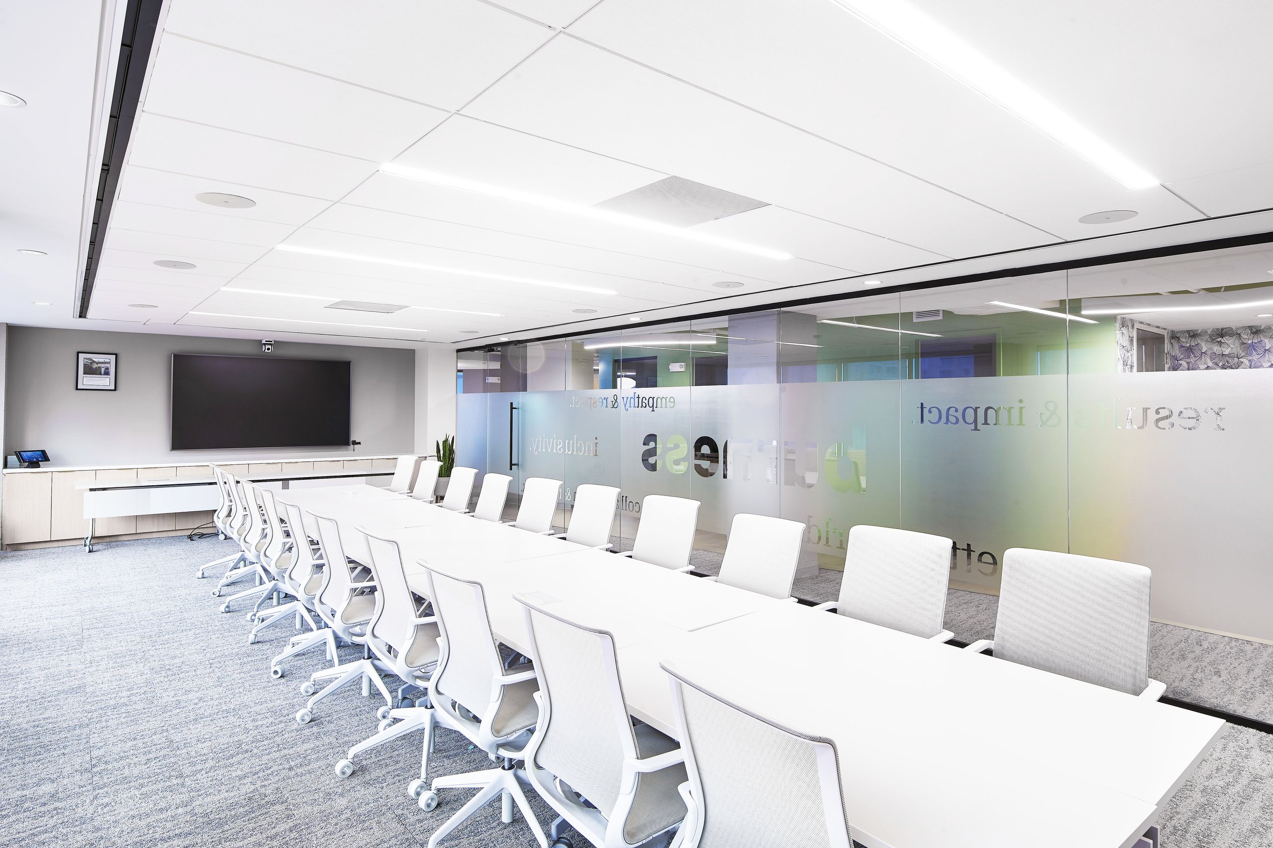 Burness Communications — ISTUDIO Architects