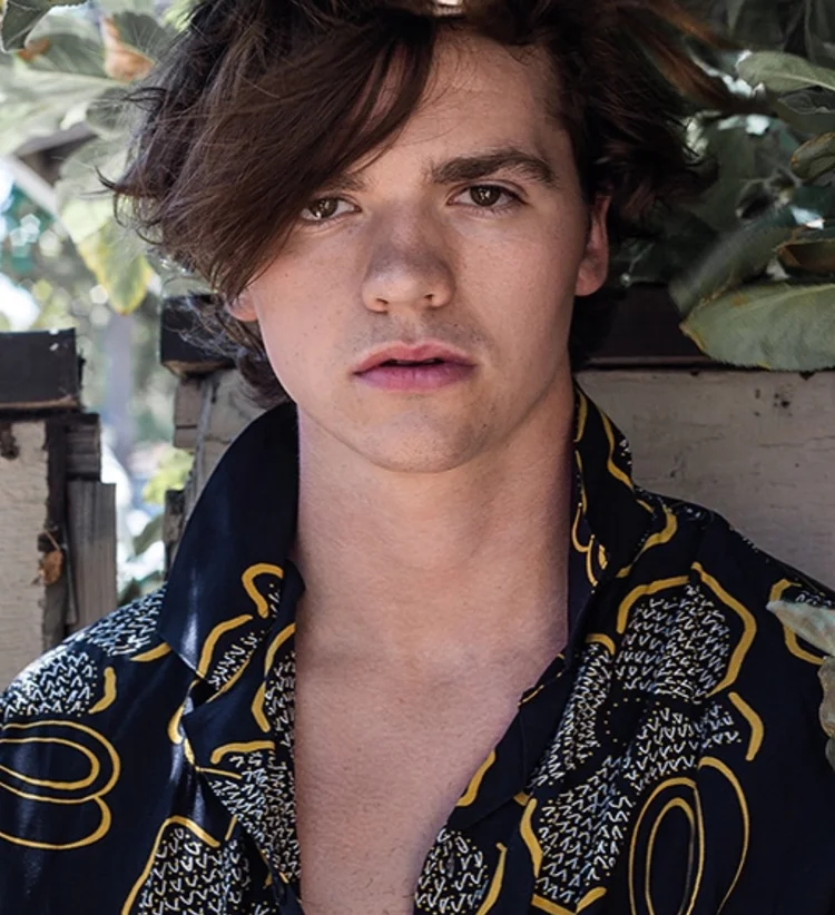 Joel Courtney