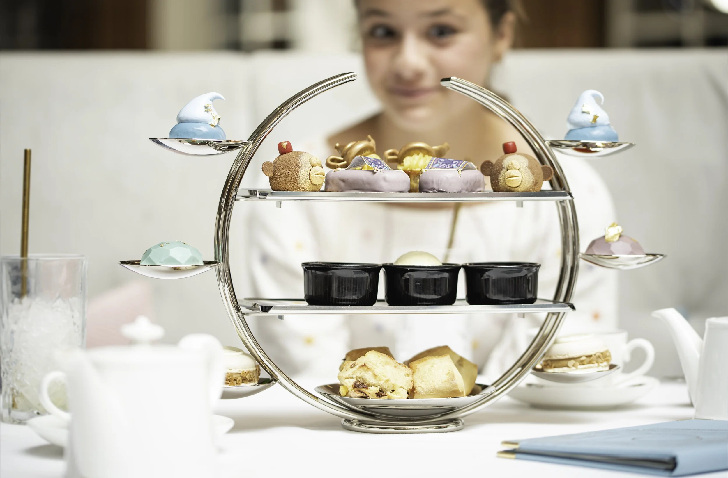 Aladdin Flies into the Waldorf — Warm Welcome Magazine