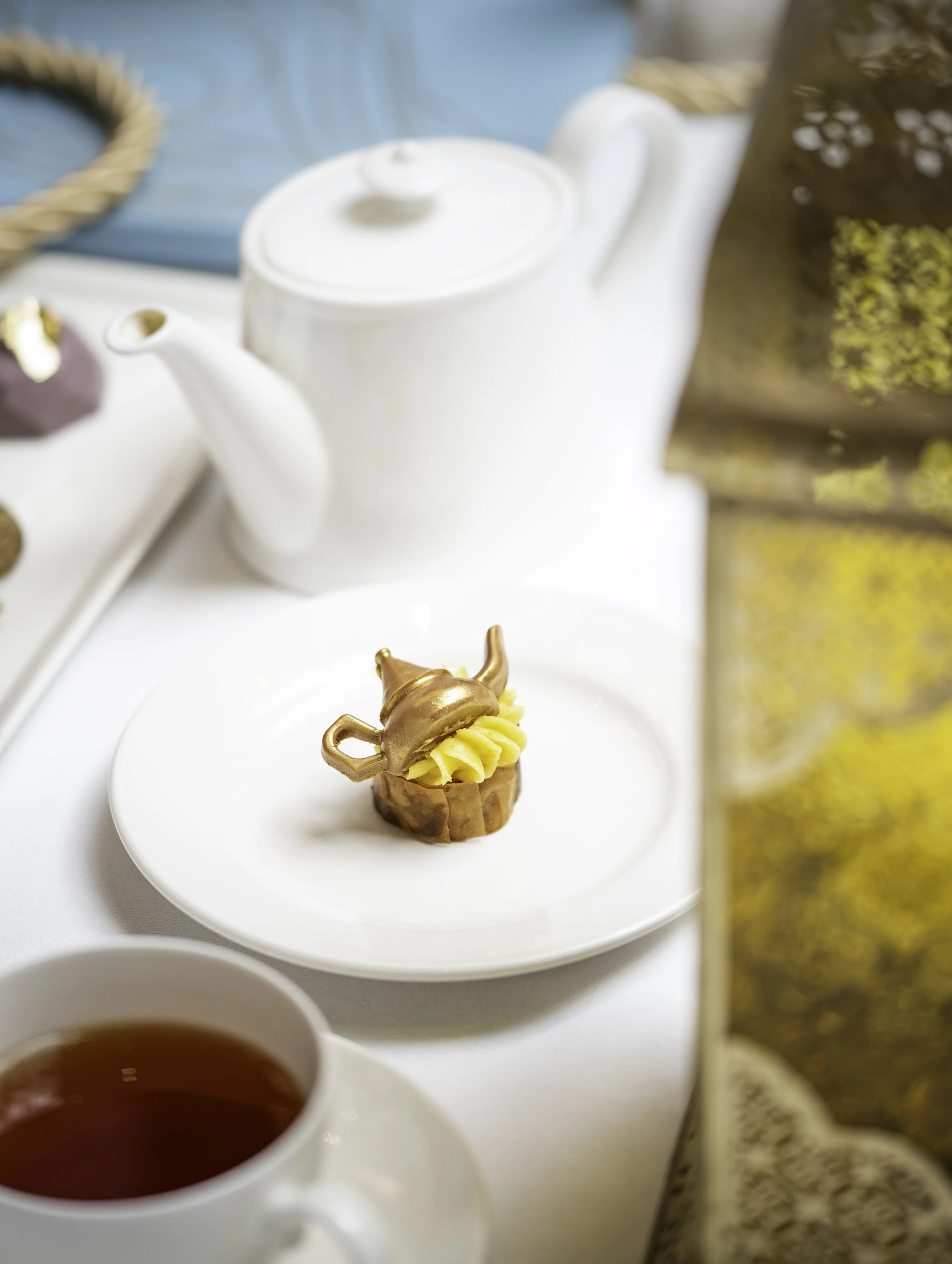 Aladdin Flies into the Waldorf — Warm Welcome Magazine