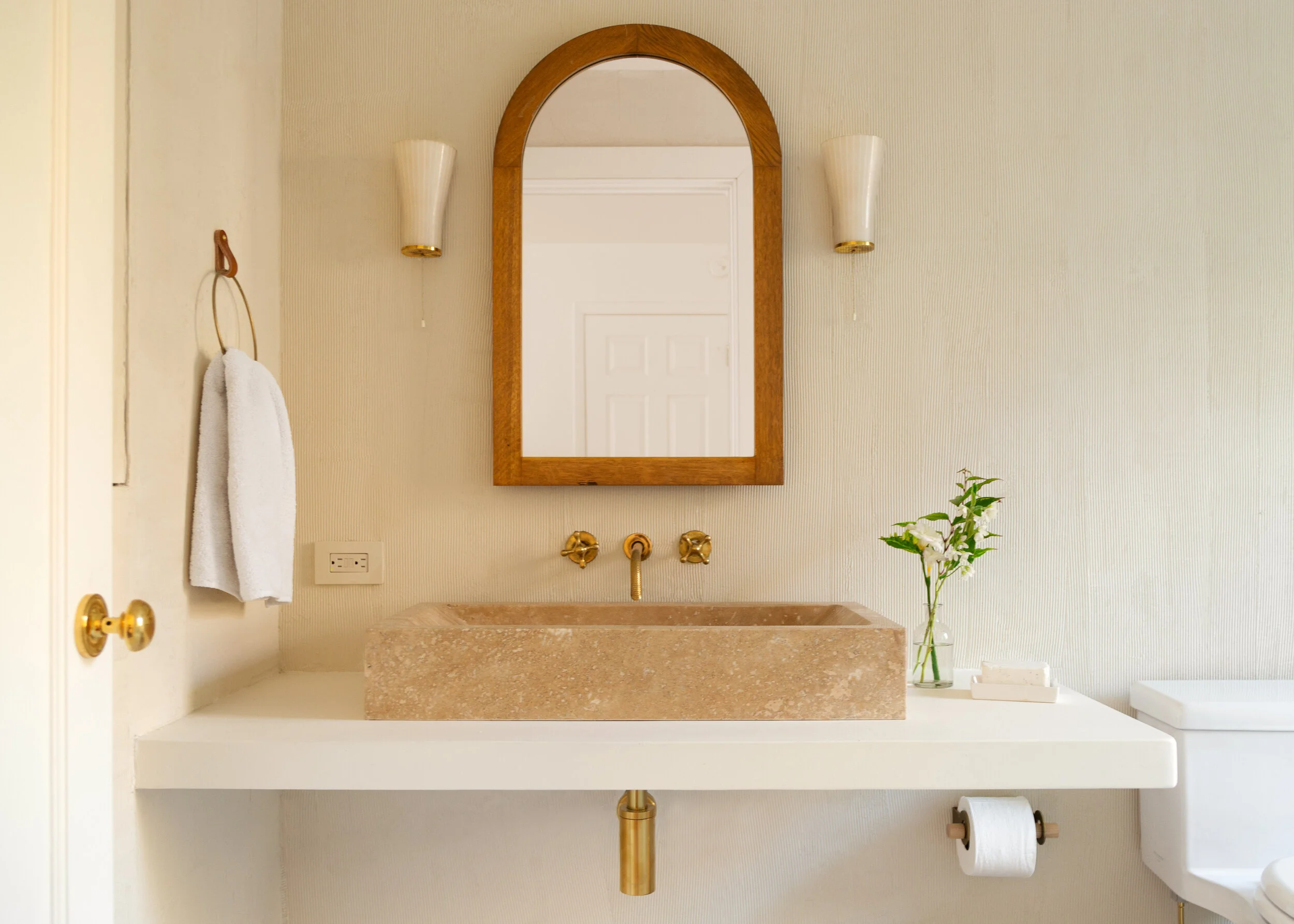 White Arrow — Interiors