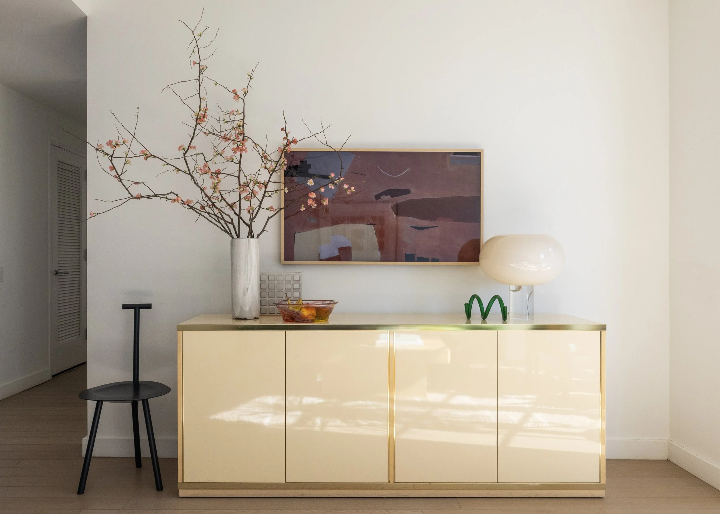 White Arrow — Interiors