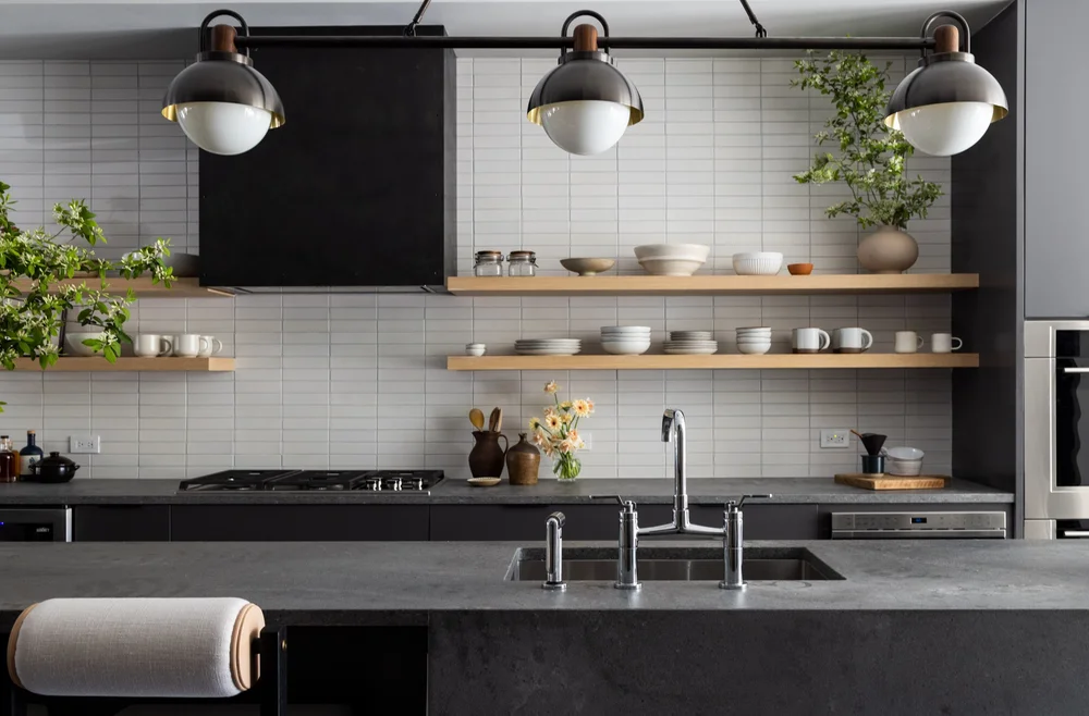 White Arrow — Williamsburg Townhouse