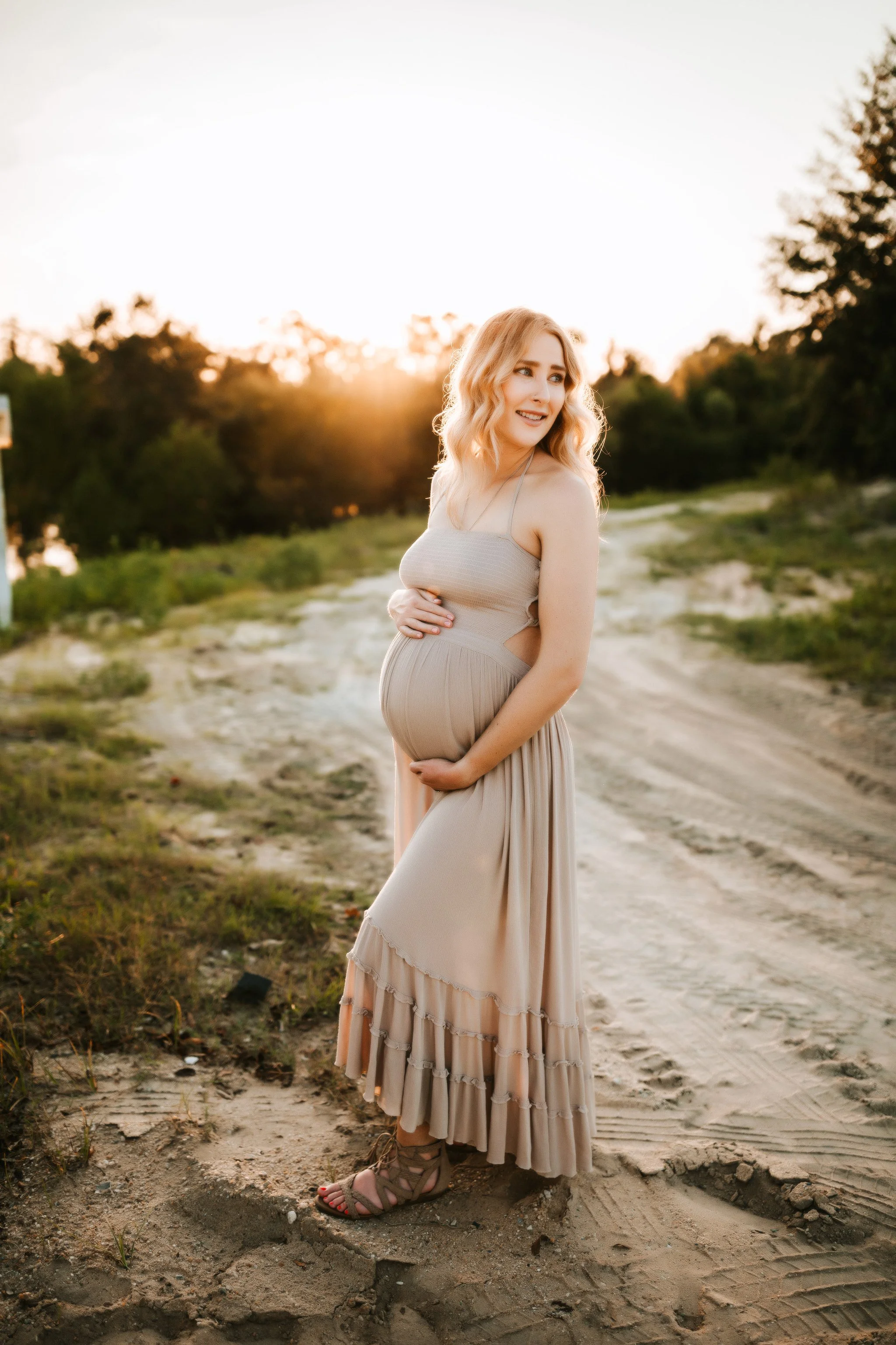 Maternity Photoshoot Tips for Spring — Brianna Merritt Photography