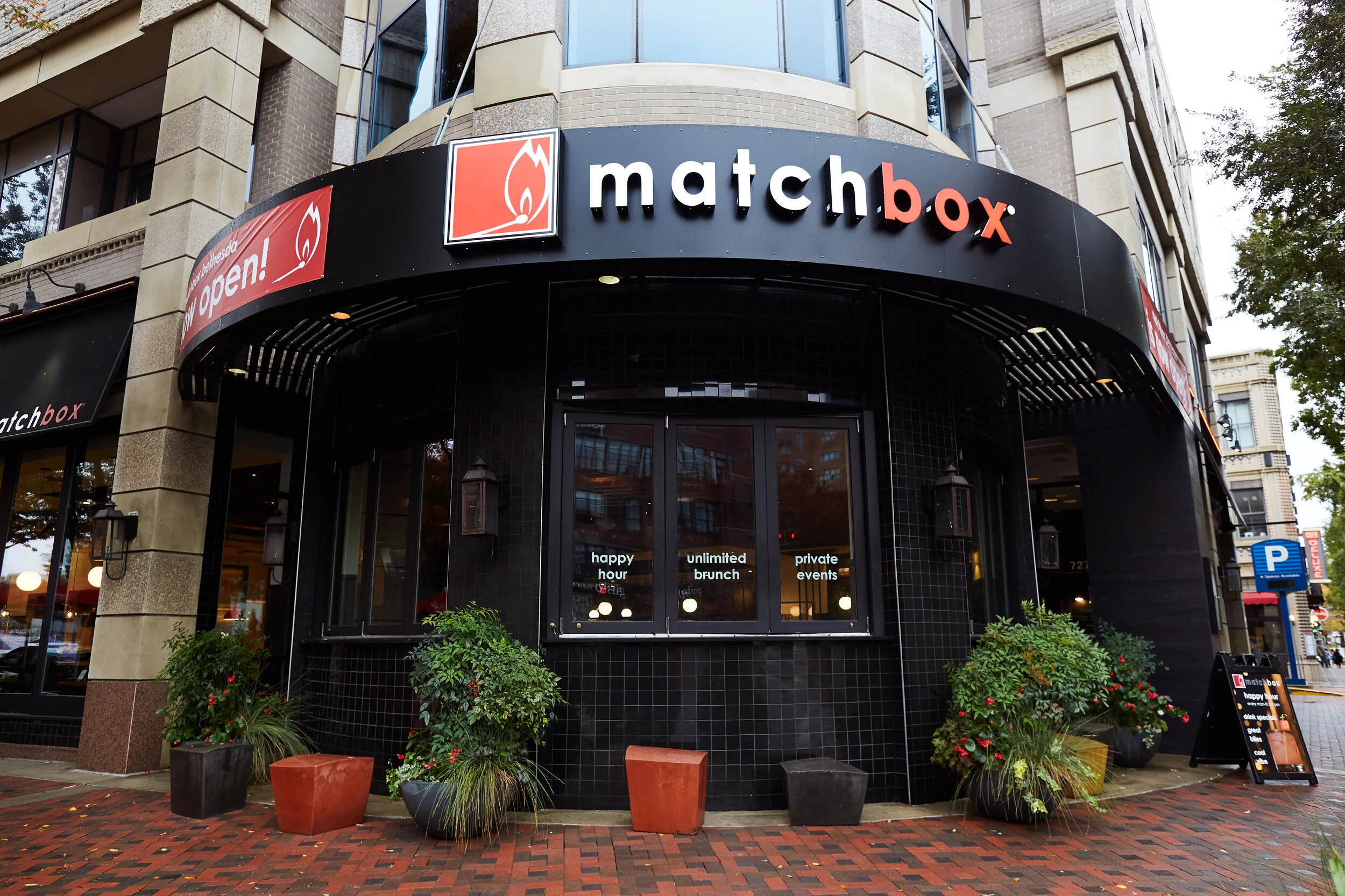 Pizza, brunch, and happy hour at matchbox in Bethesda, MD — Matchbox ...