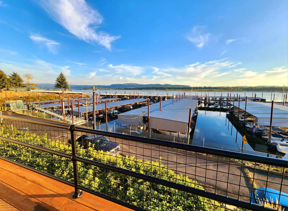 Clubhouse Rentals — Dolphin Yacht Club