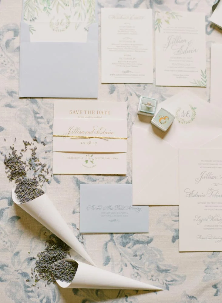 A Preppy Outdoor Soiree in the Heart of the Historic Lowcountry ...