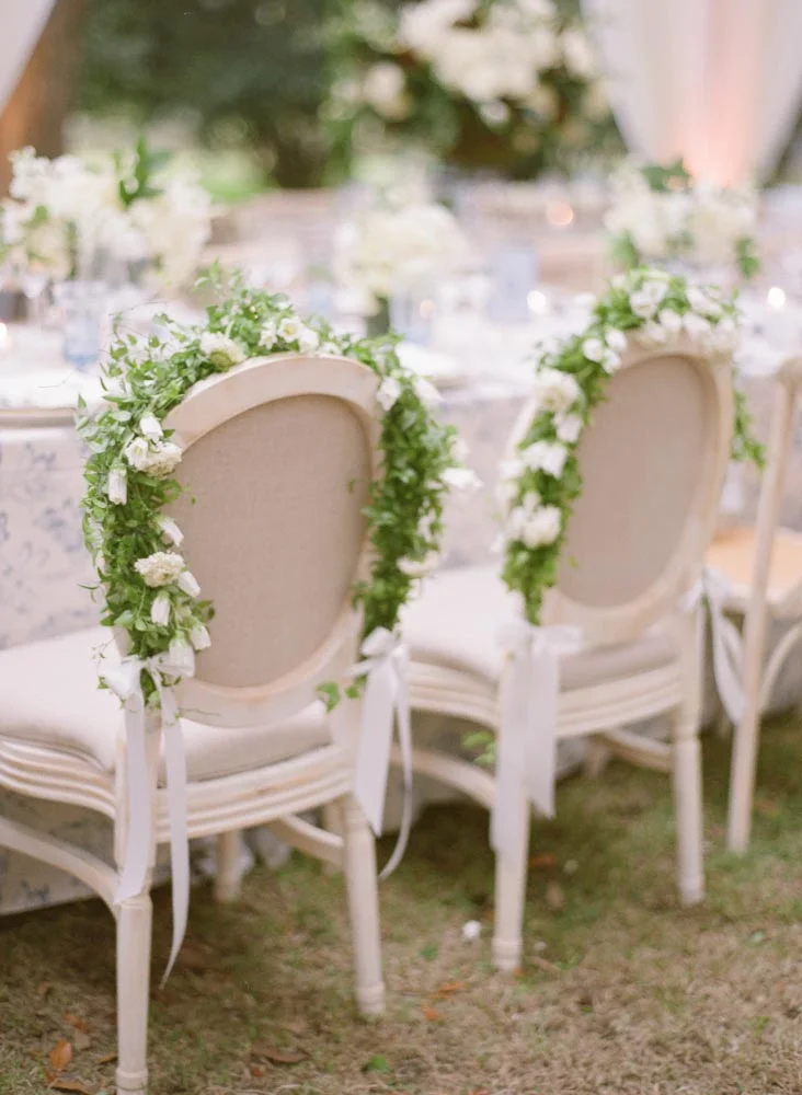 A Preppy Outdoor Soiree in the Heart of the Historic Lowcountry ...
