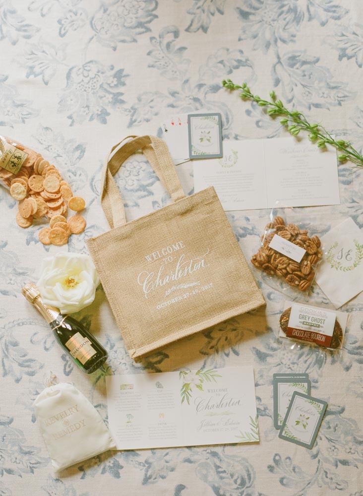 A Preppy Outdoor Soiree in the Heart of the Historic Lowcountry ...