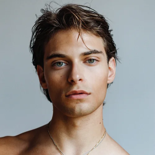 TREVOR PACE — LOOKS Pro Model Scouts