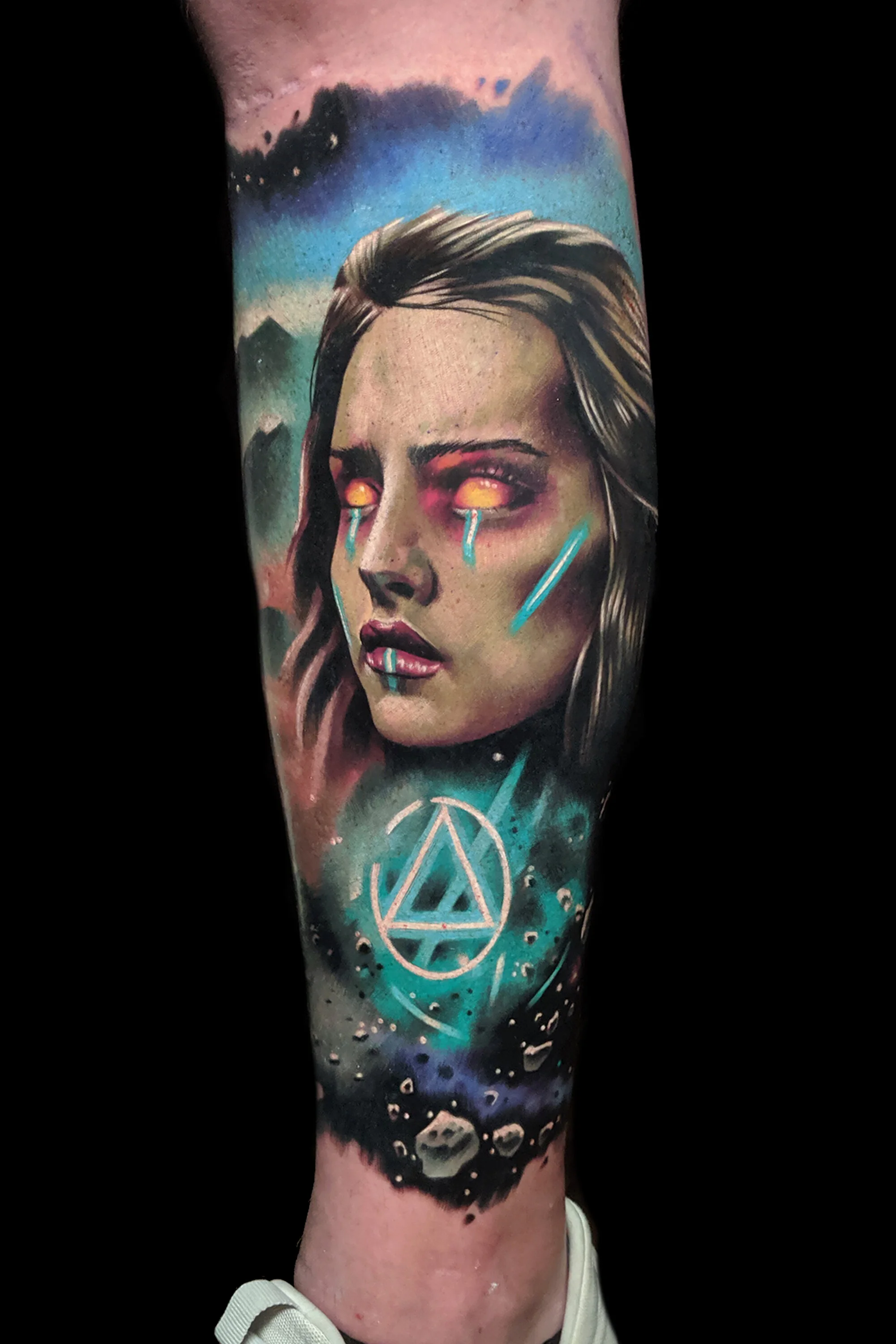 Saga Anderson — Fusion Tattoo Ink