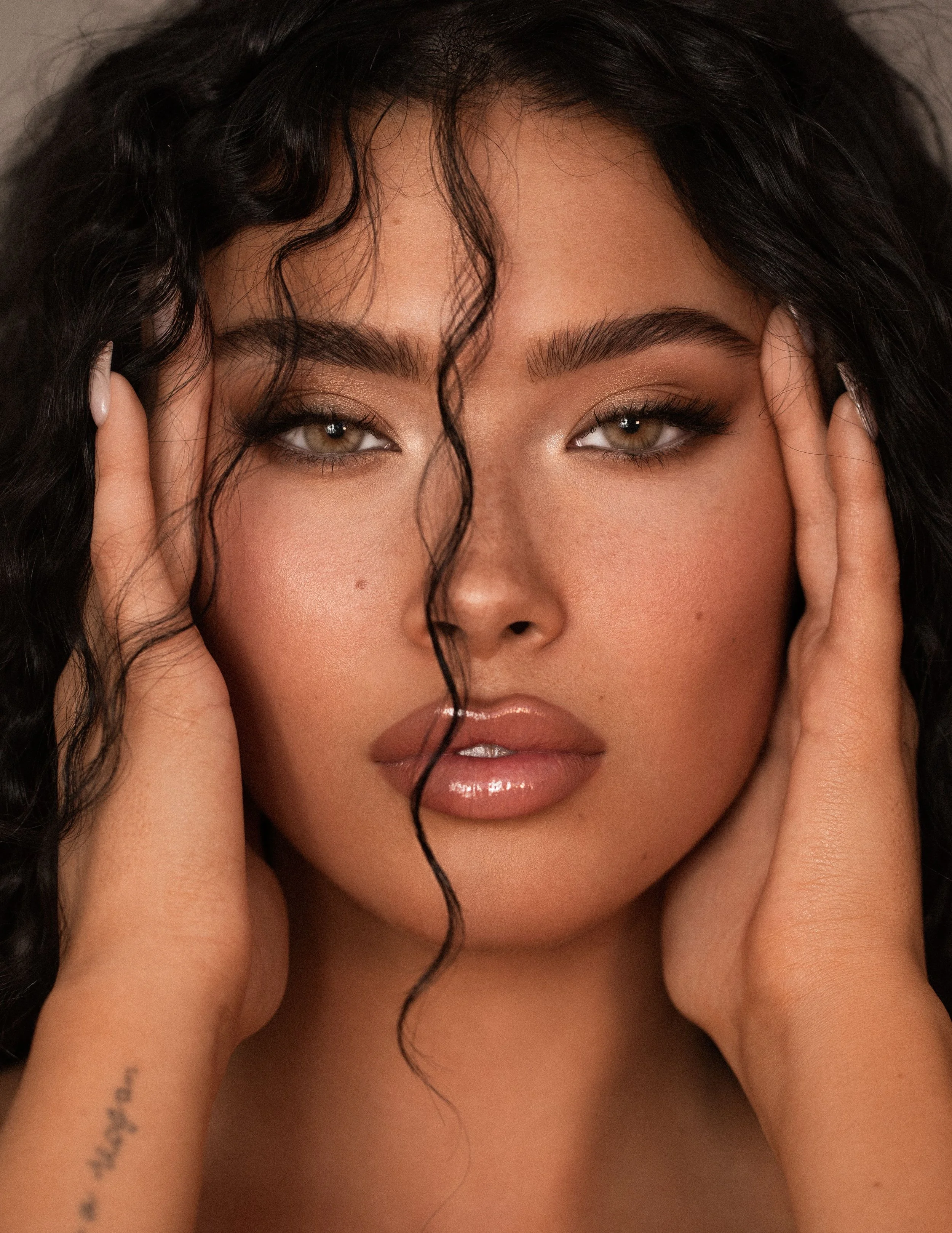 Alexis — NEWMARK MODELS